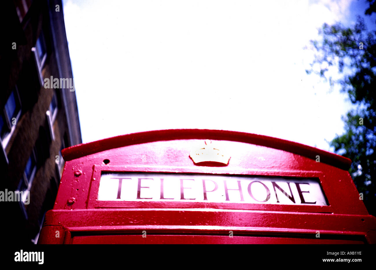 Red telephone box original hi-res stock photography and images - Alamy