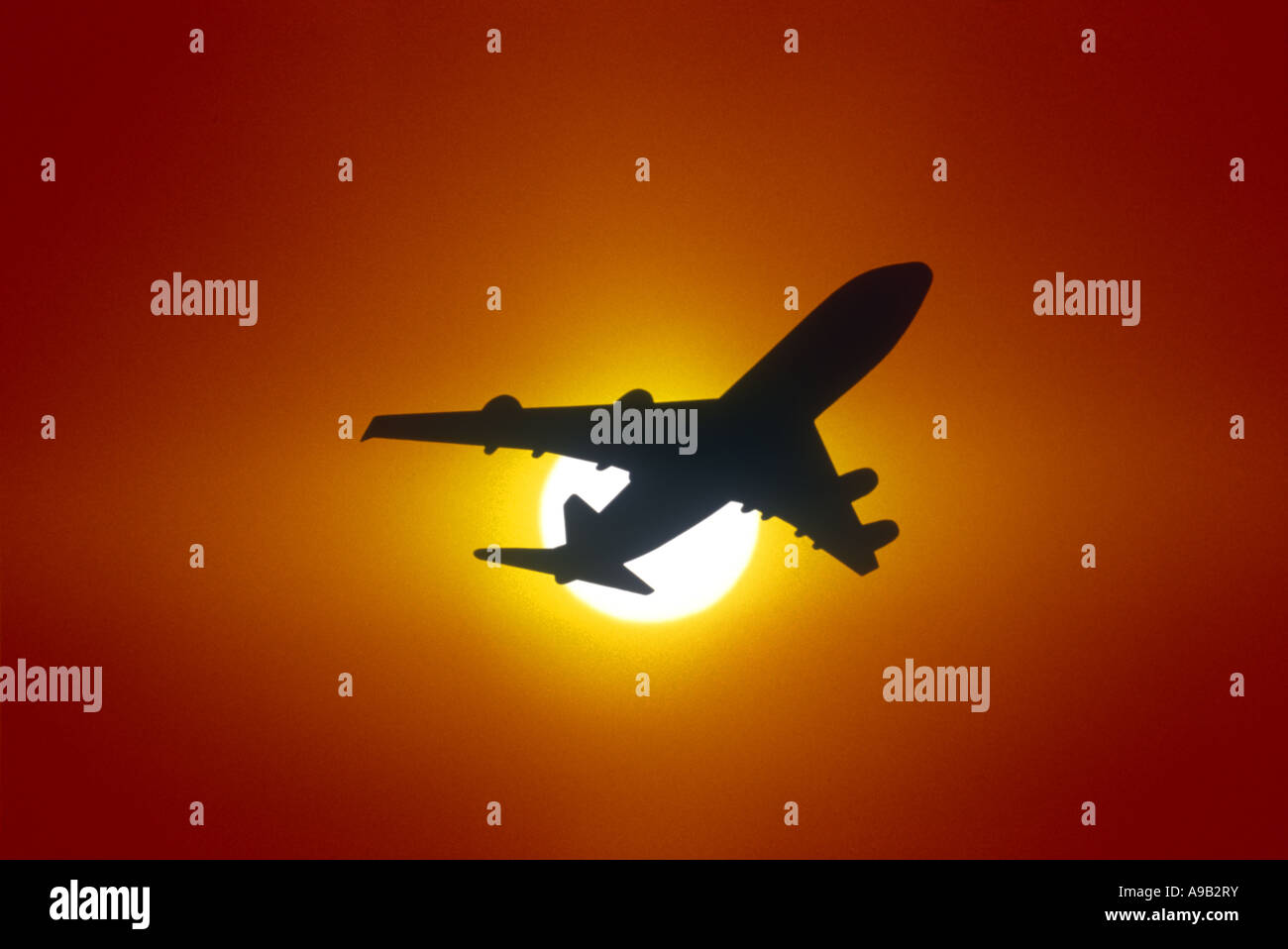 AIRBORNE BOEING 747 400 COMMERCIAL PASSENGER AIRCRAFT Stock Photo - Alamy