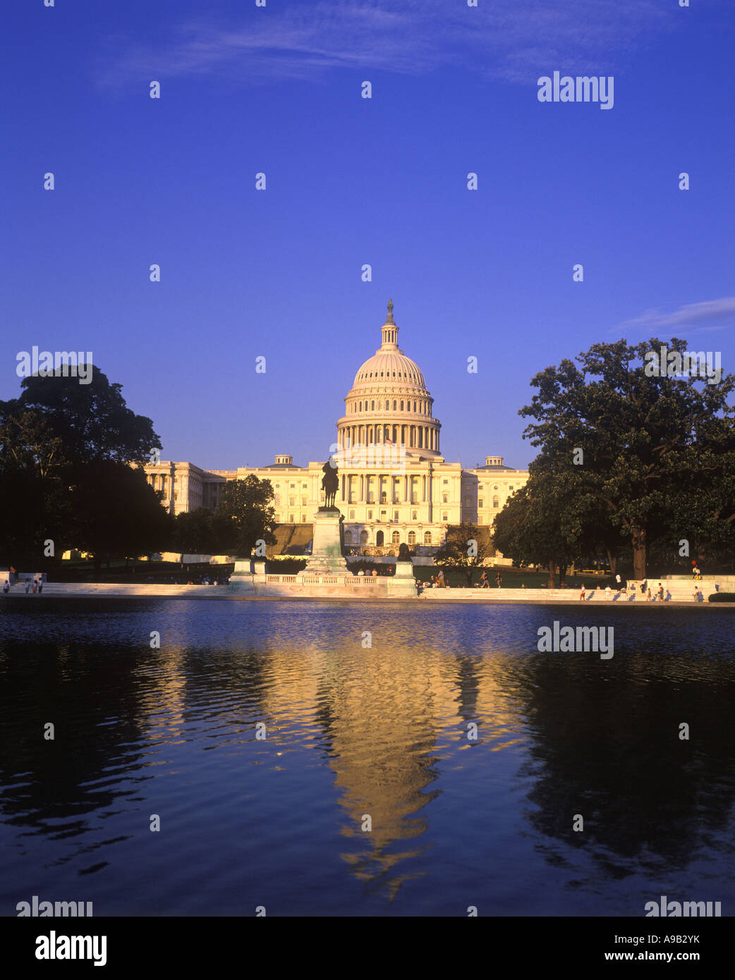 UNITED STATES CAPITOL BUILDING REFLECTING POOL WASHINGTON DC USA Stock ...