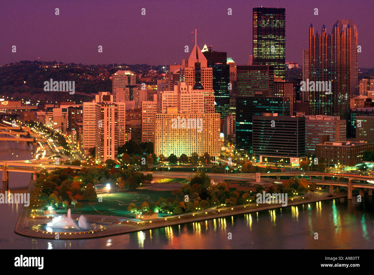 DOWNTOWN SKYLINE THE POINT PITTSBURGH PENNSYLVANIA USA Stock Photo - Alamy