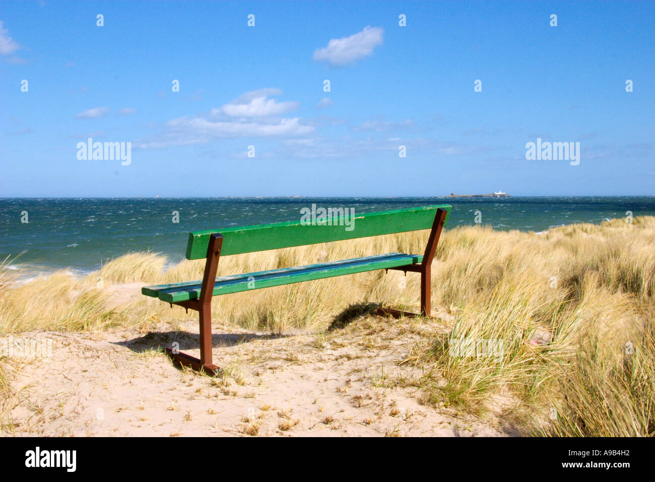Rest on the beach of the north sea hi-res stock photography and images ...