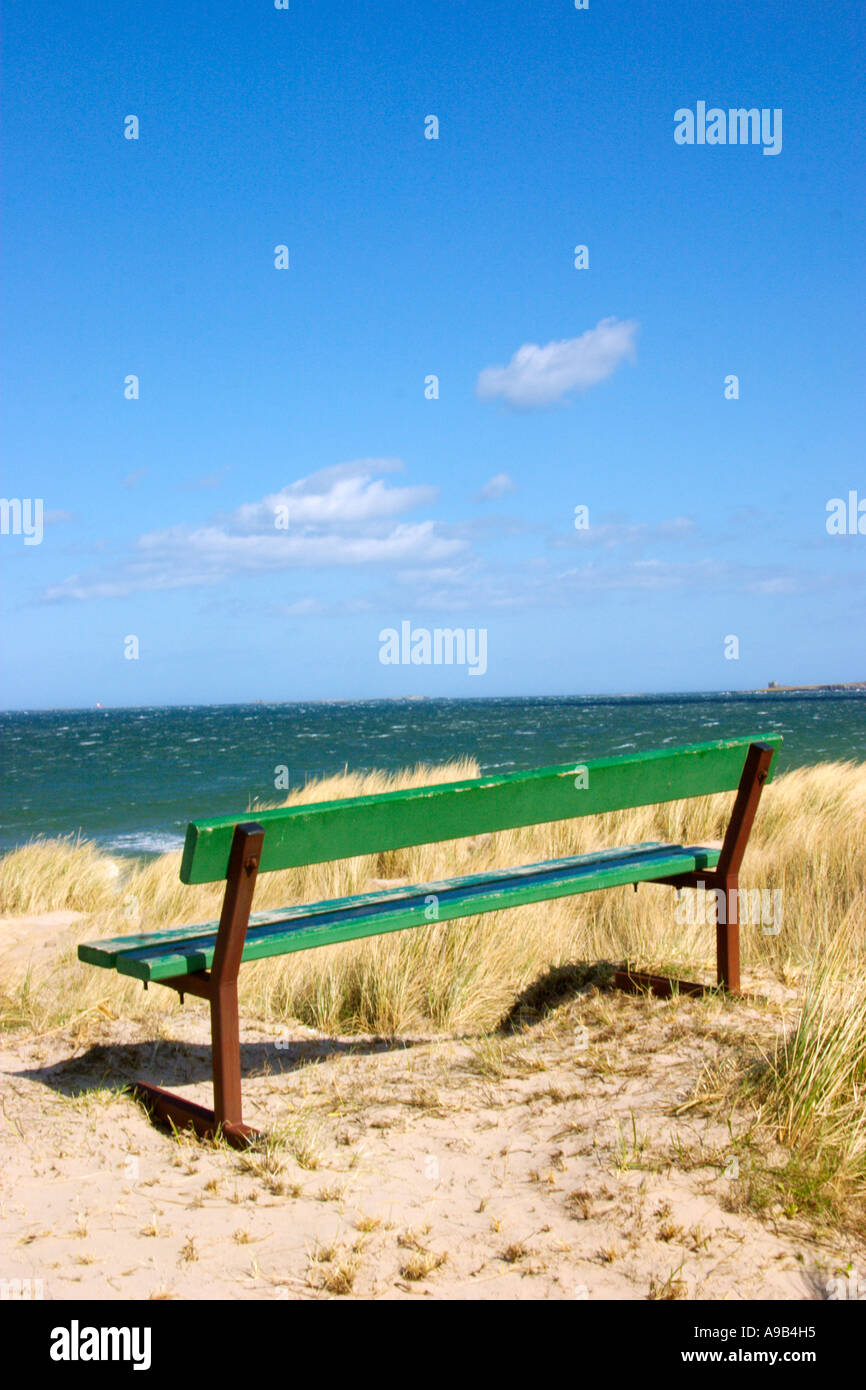 Rest on the beach of the north sea hi-res stock photography and images ...