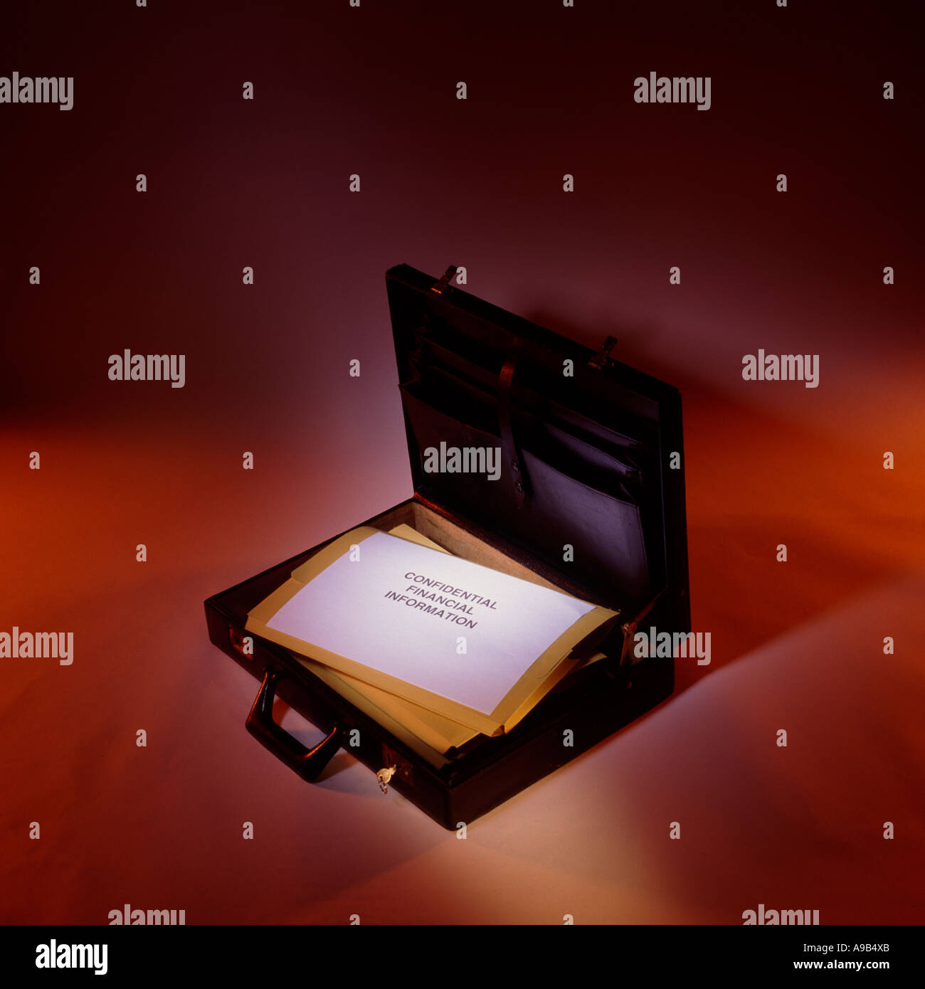 open briefcase with confidential information dossier Stock Photo - Alamy