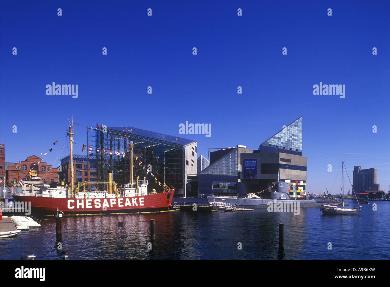 CHESAPEAKE LIGHTSHIP MARITIME MUSEUM INNER HARBOR SKYLINE BALTIMORE ...