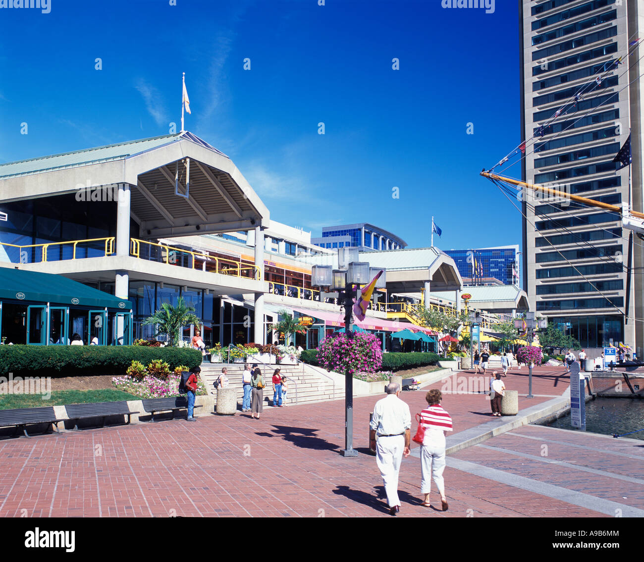 RESTAURANTS PROMENADE INNER HARBOR SKYLINE BALTIMORE MARYLAND USA Stock ...