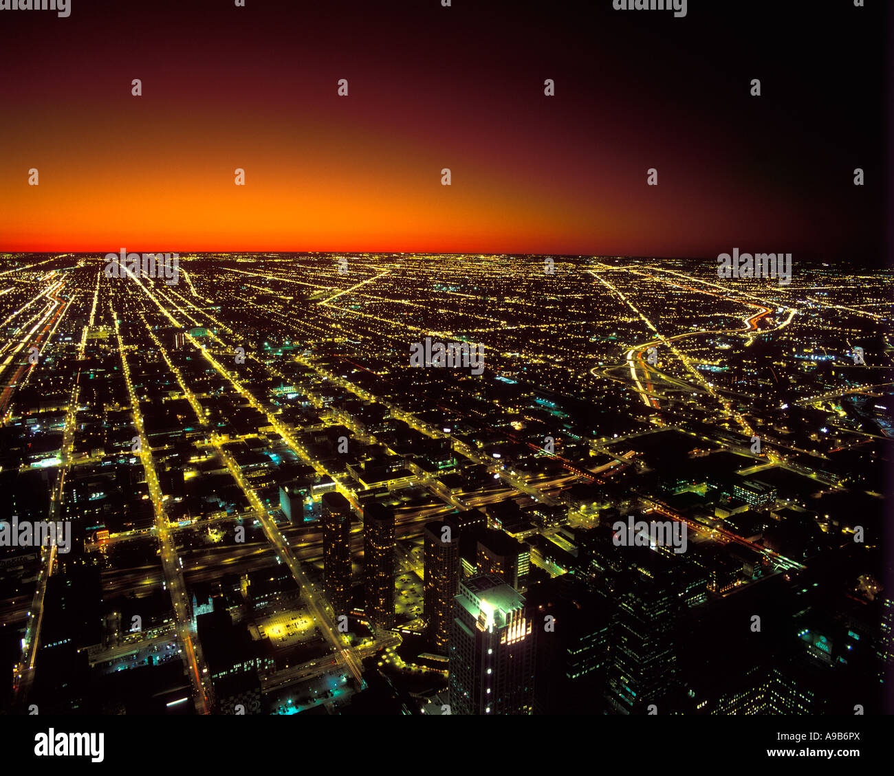Chicago suburbs aerial hi-res stock photography and images - Alamy