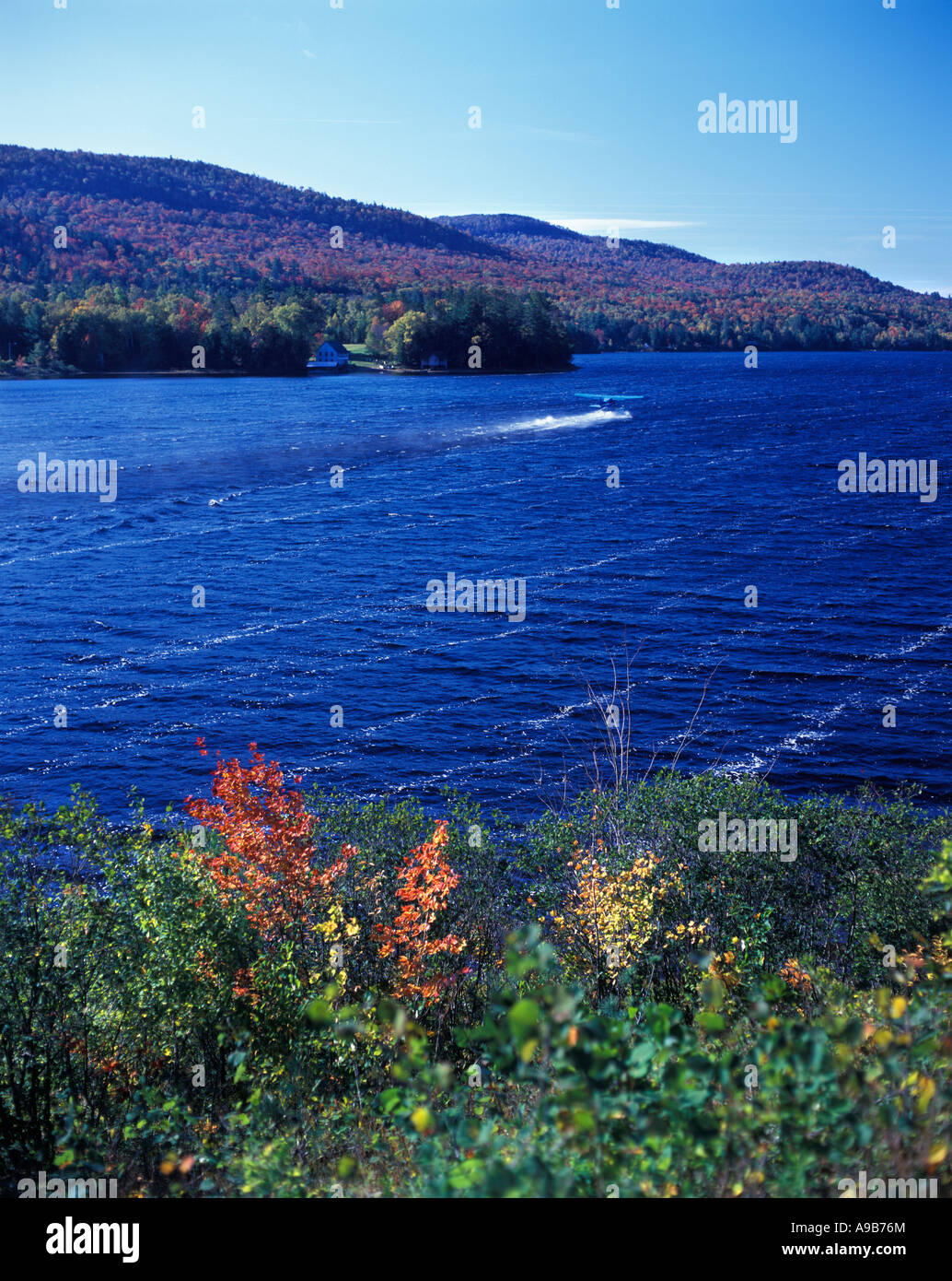 SIGHTSEEING FLOAT AIRPLANE TAKING OFF LONG LAKE ADIRONDACK PARK NEW ...
