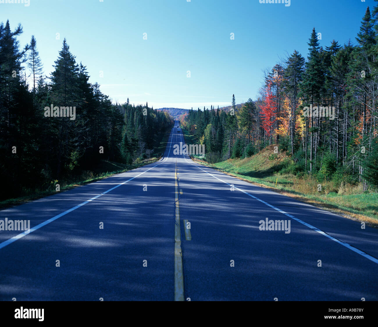 ROUTE 28 HIGHWAY ADIRONDACK PARK NEW YORK STATE USA Stock Photo - Alamy