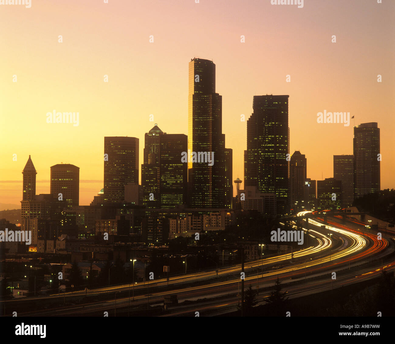 ROUTE 5 INTERSTATE HIGHWAY DOWNTOWN SKYLINE SEATTLE WASHINGTON STATE ...