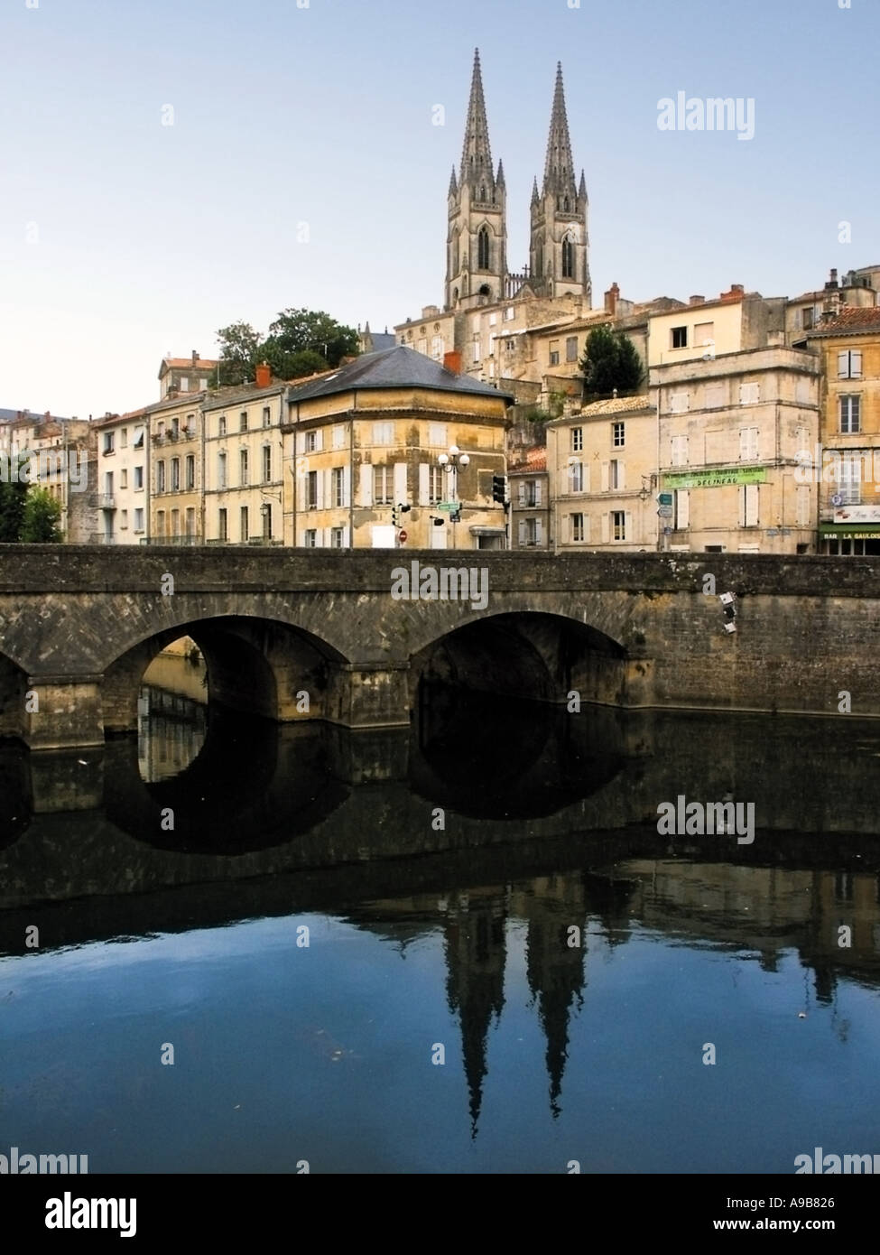 france poitou charentes deux sevres town with donjon keep alongside ...