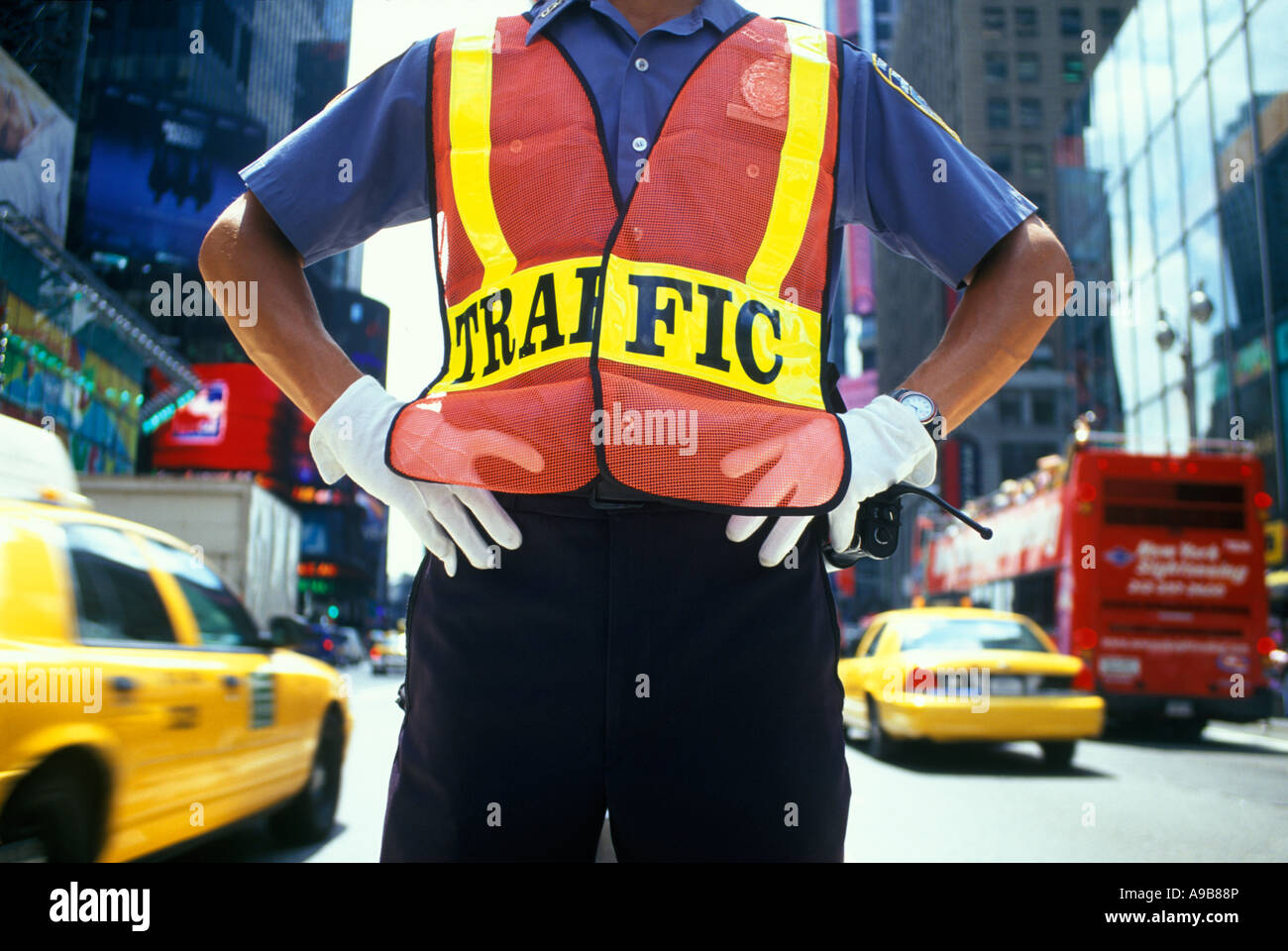 TRAFFIC POLICEMAN TIMES SQUARE MANHATTAN NEW YORK CITY USA Stock Photo ...
