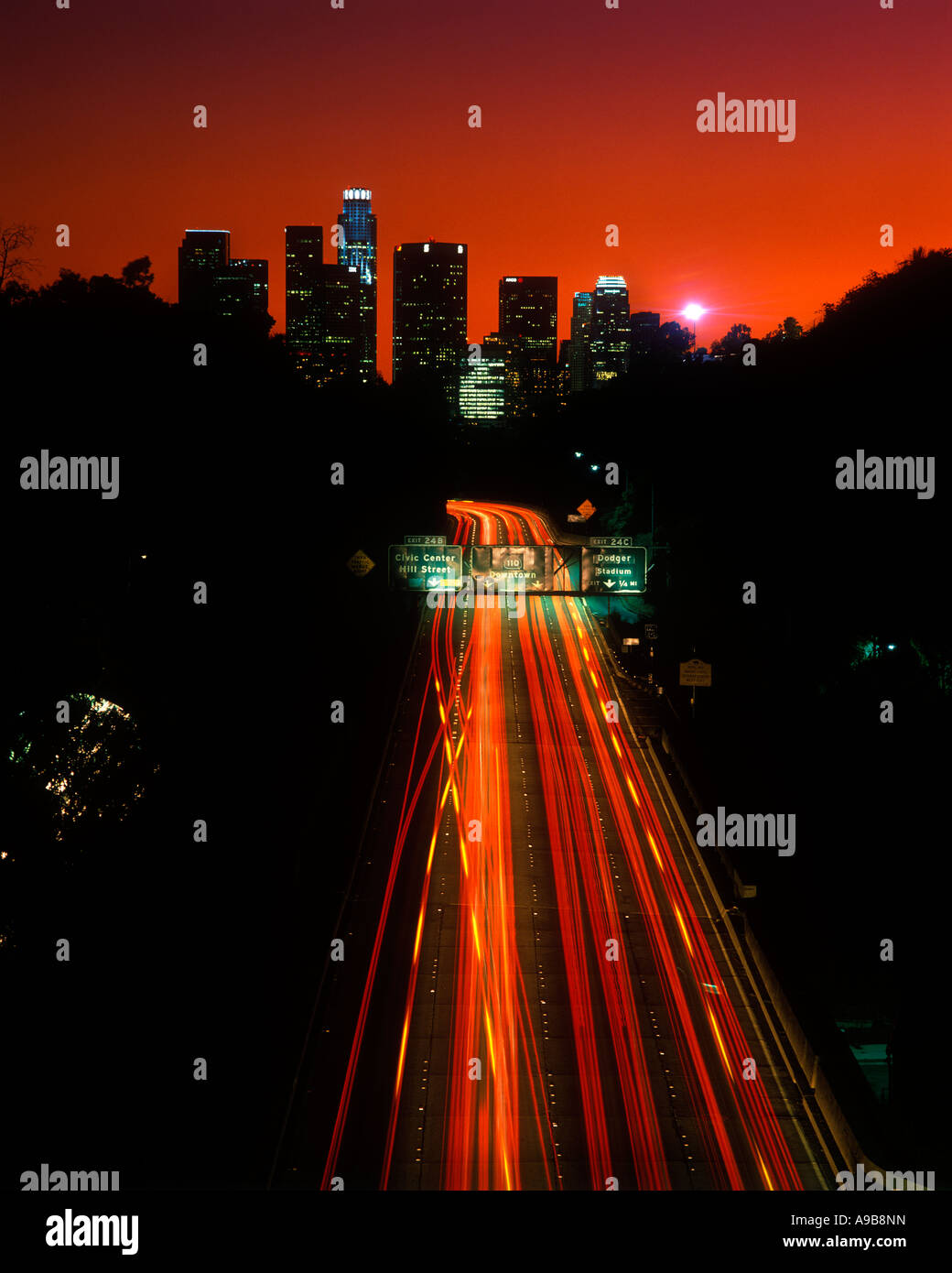ROUTE 110 HIGHWAY DOWNTOWN SKYLINE LOS ANGELES CALIFORNIA USA Stock ...