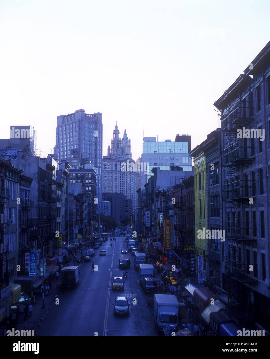 EAST BROADWAY CHINATOWN DOWNTOWN MANHATTAN NEW YORK CITY USA Stock ...