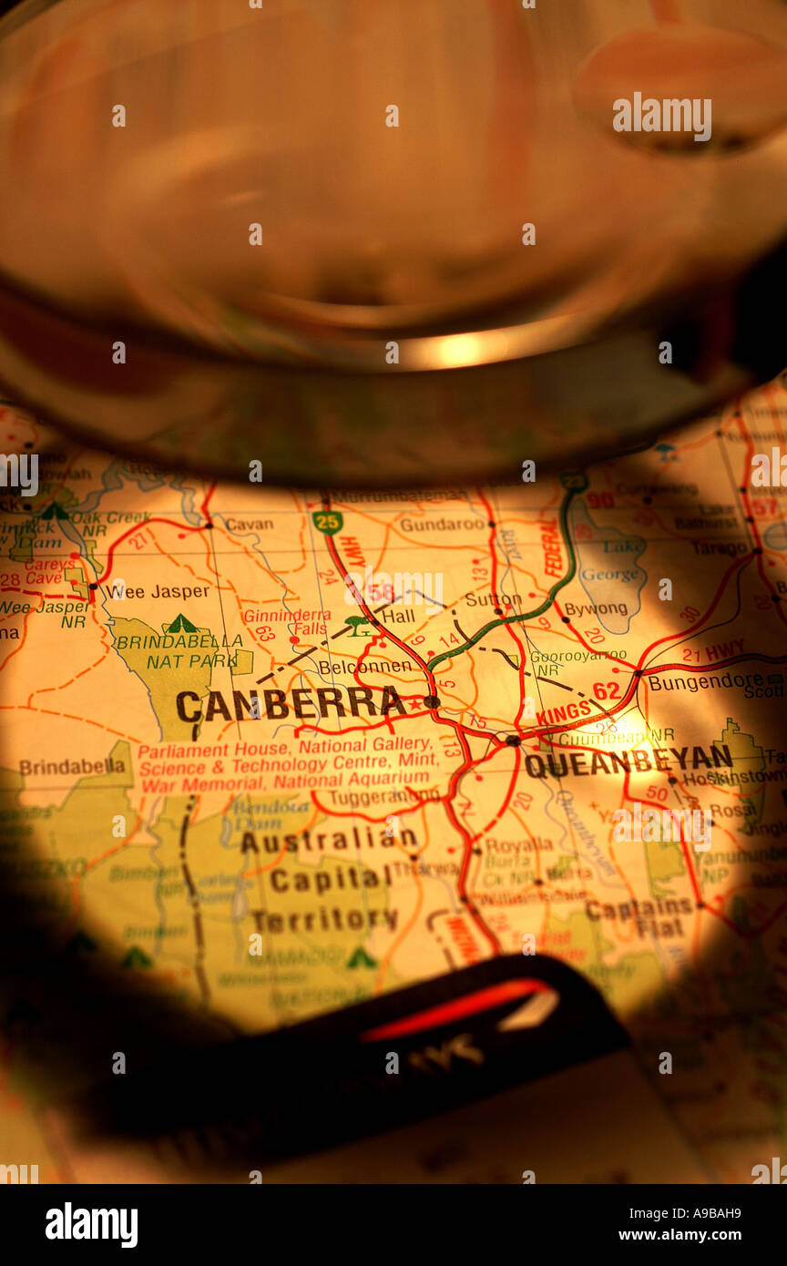 Focussing on Canberra Australia. Southern hemisphere Stock Photo - Alamy