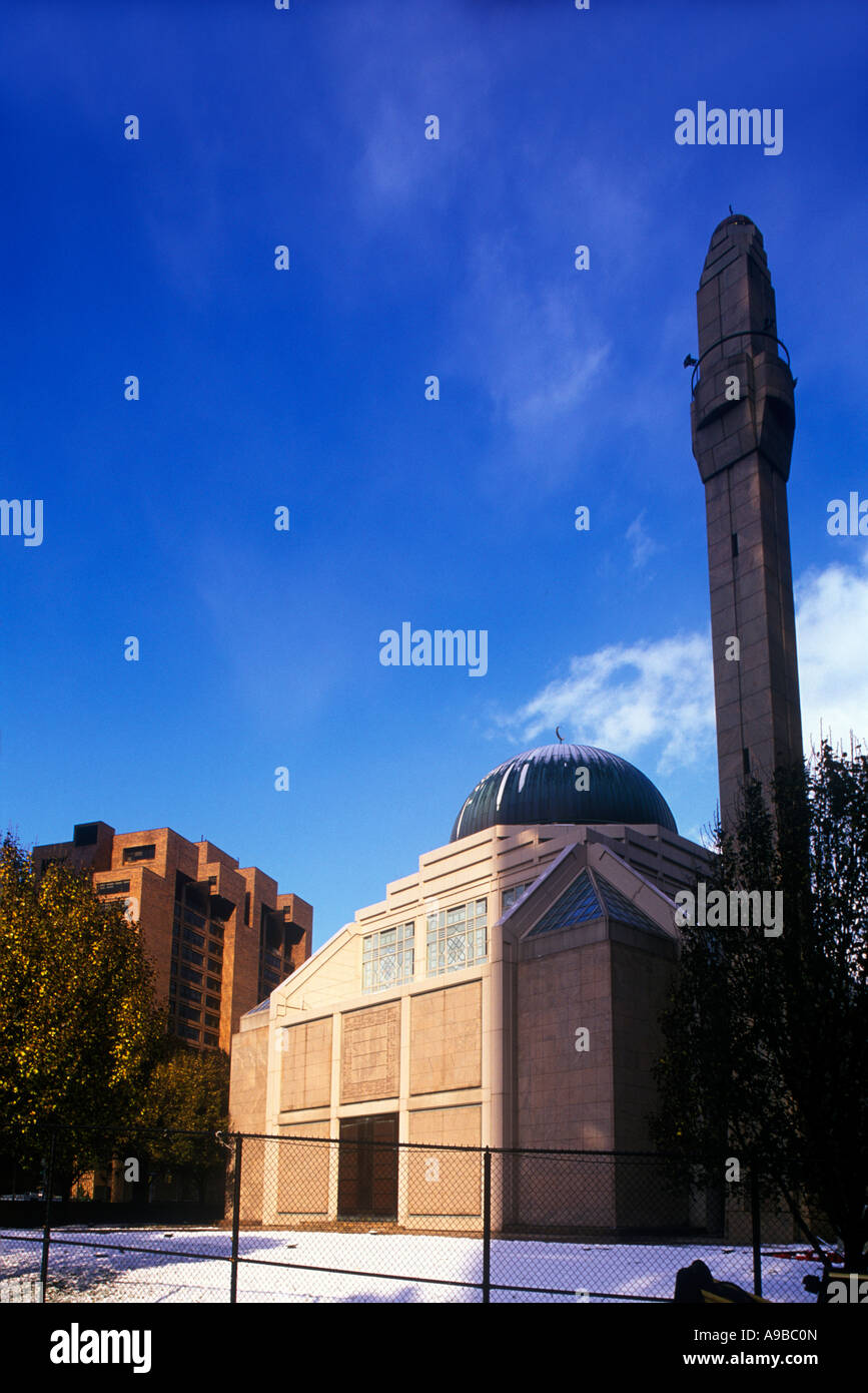 ISLAMIC CULTURAL CENTER NINETY SIXTH STREET MANHATTAN NEW YORK CITY USA ...