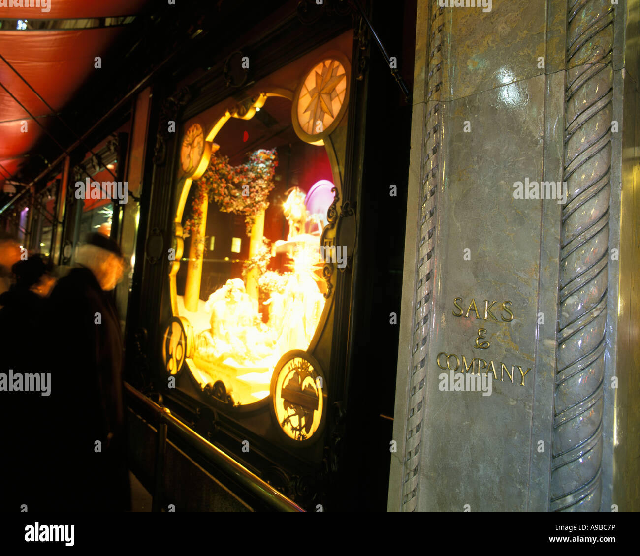 CHRISTMAS WINDOWS SAKS DEPARTMENT STORE FIFTH AVENUE MANHATTAN NEW YORK ...