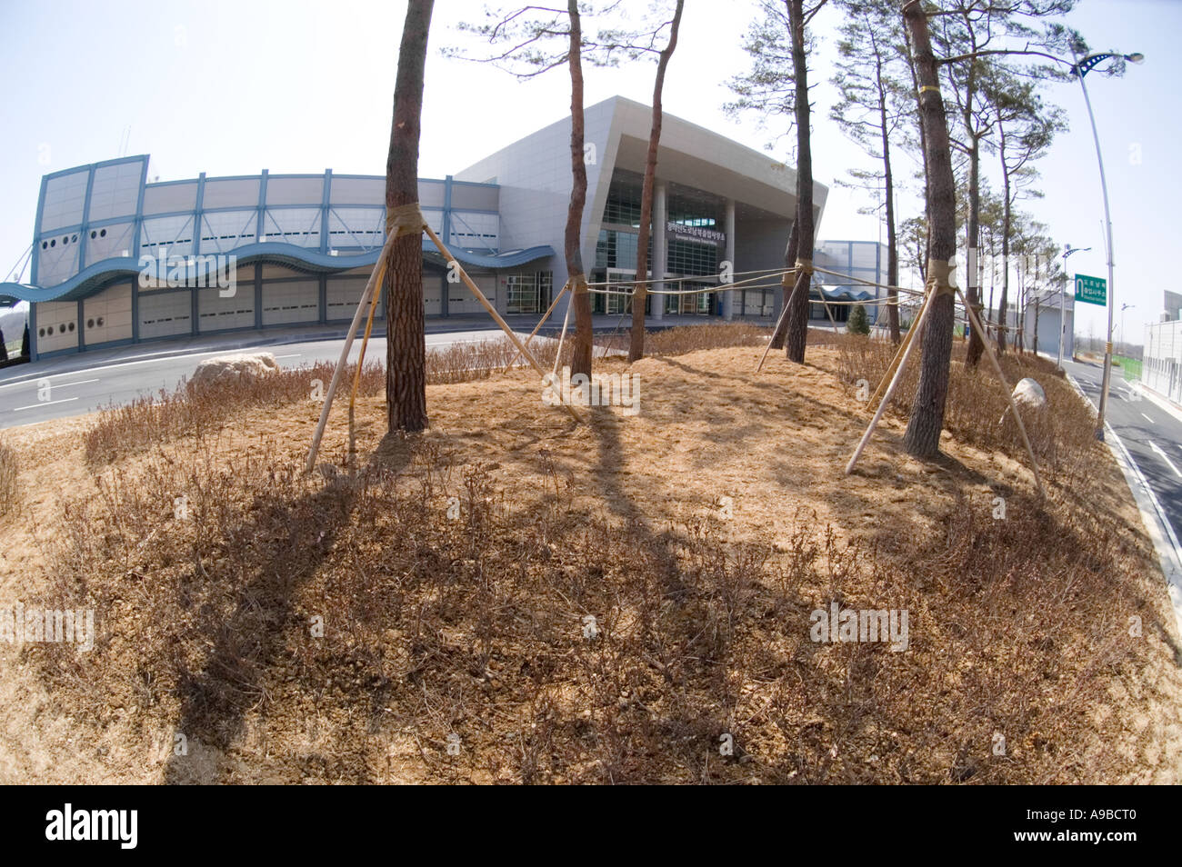 Dmz north korea south hi-res stock photography and images - Alamy