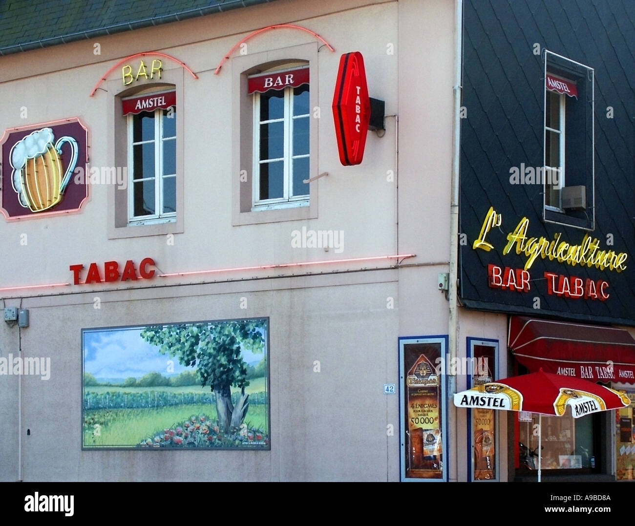 Tabacs france hi-res stock photography and images - Alamy