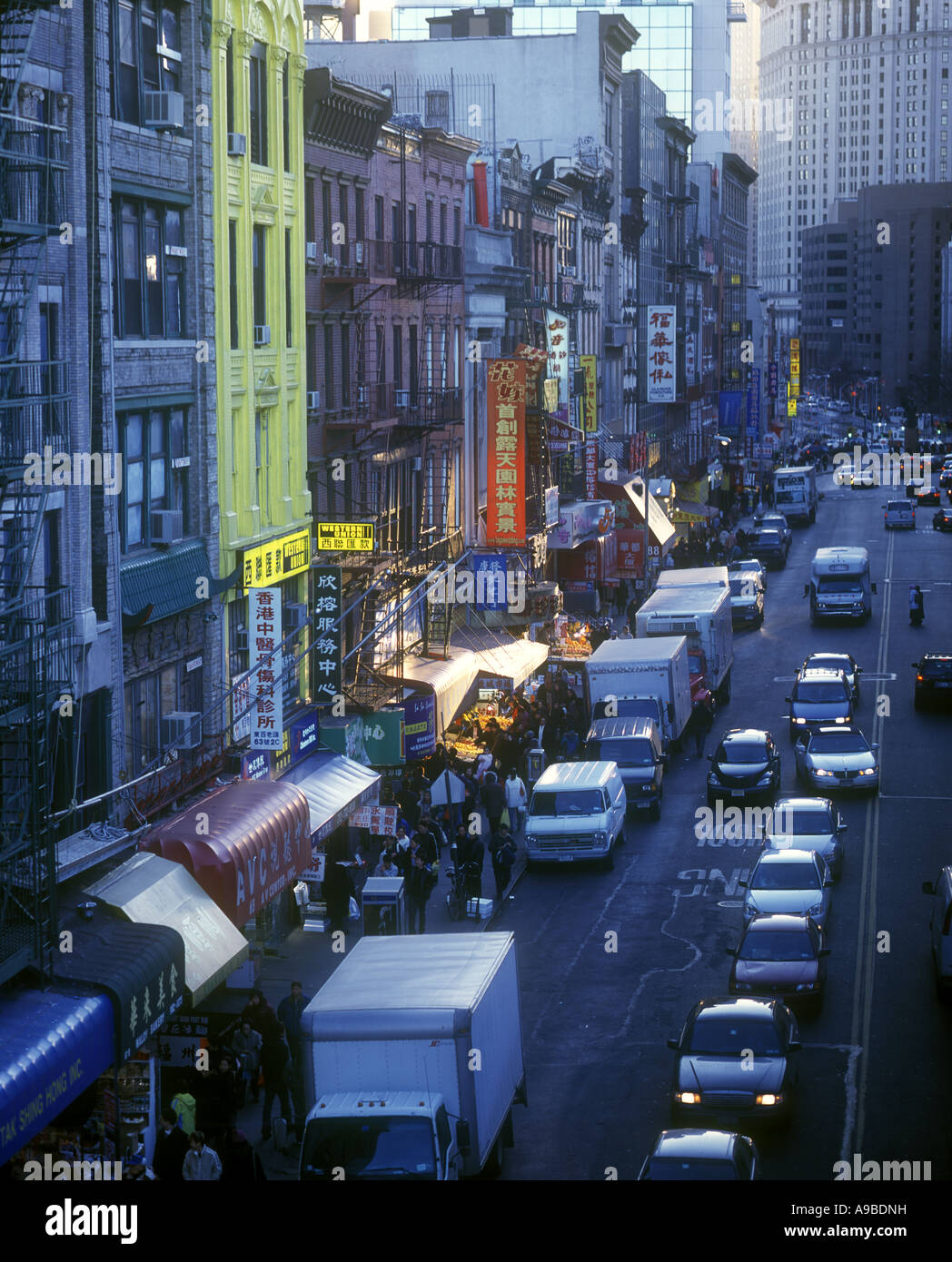 EAST BROADWAY CHINATOWN DOWNTOWN MANHATTAN NEW YORK CITY USA Stock ...