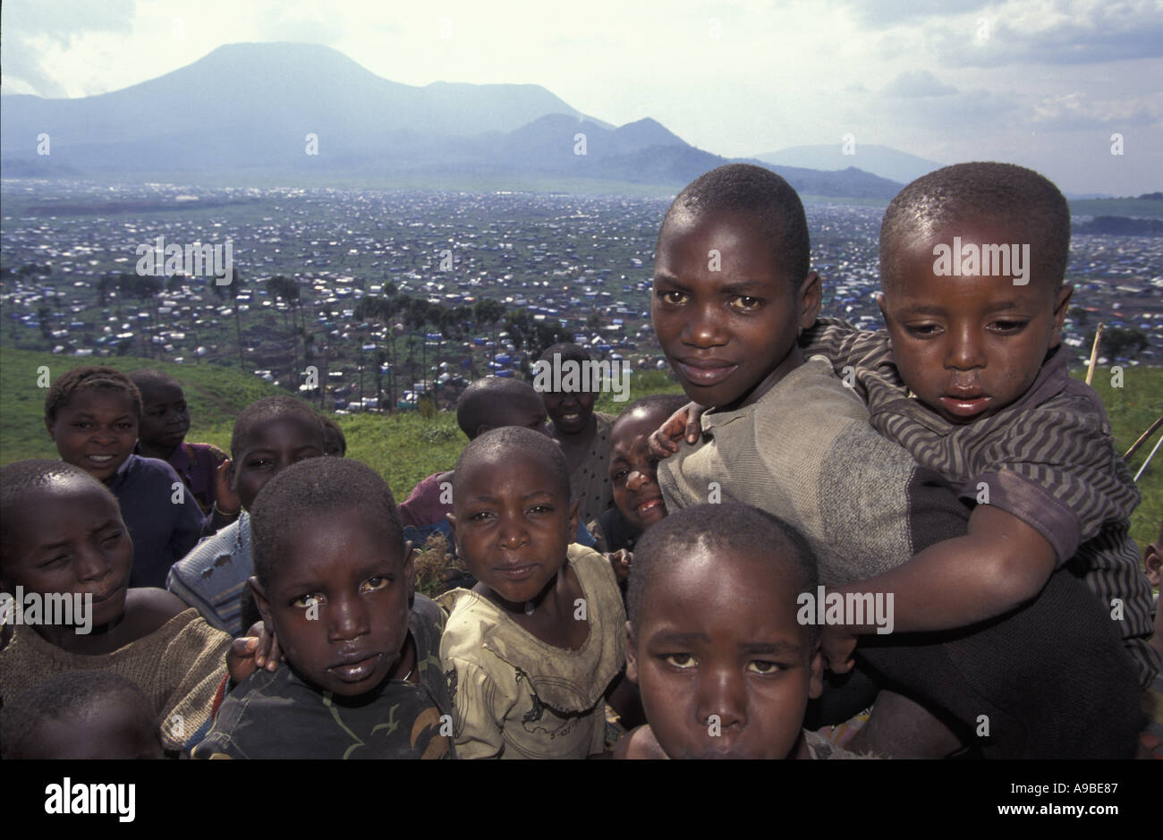 Hutu children in Nyarogongo displacement camp Gome Zaire They and their ...