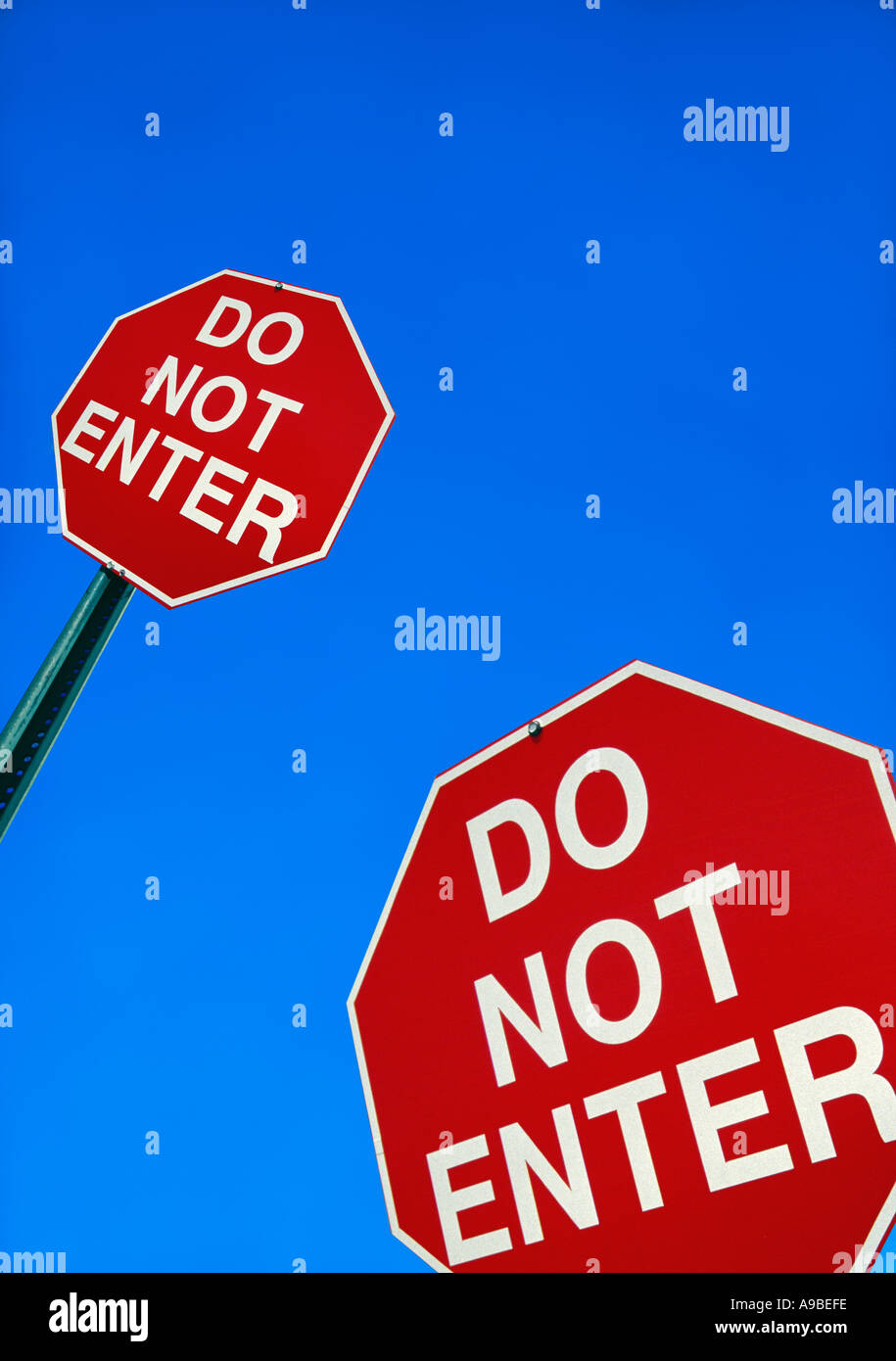 Two Do Not Enter Road Signs Stock Photo - Alamy
