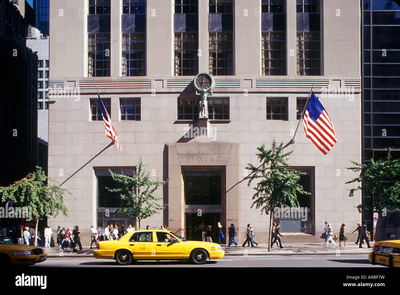 TIFFANY COMPANY JEWELERS SHOP 727 FIFTH AVENUE MANHATTAN NEW YORK CITY ...