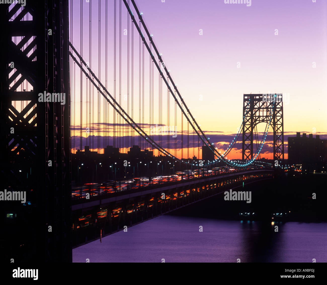 GEORGE WASHINGTON BRIDGE (©CASS GILBERT 1931) HUDSON RIVER MANHATTAN ...