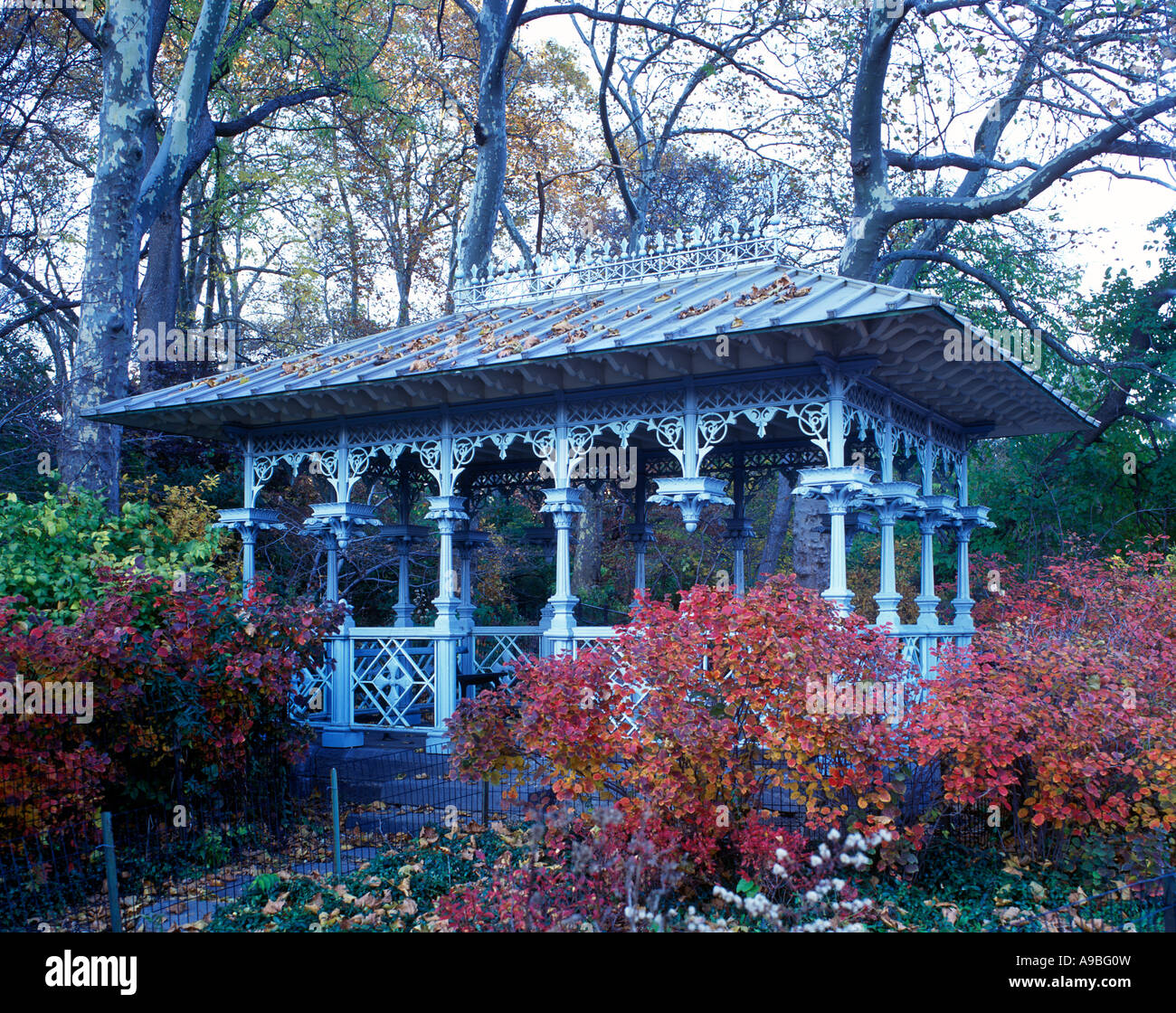 LADIES PAVILION (©CALVERT VAUX 1860) CENTRAL PARK WEST MANHATTAN NEW ...