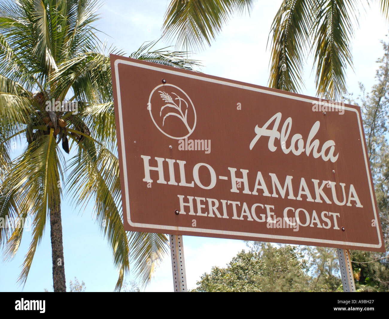 Road signs hawaii hi-res stock photography and images - Alamy