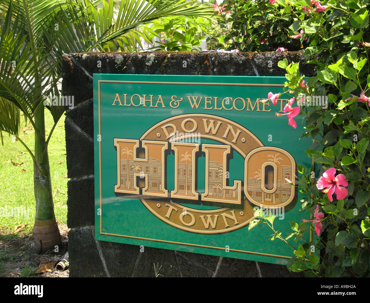 City of hilo hawaii hi-res stock photography and images - Alamy