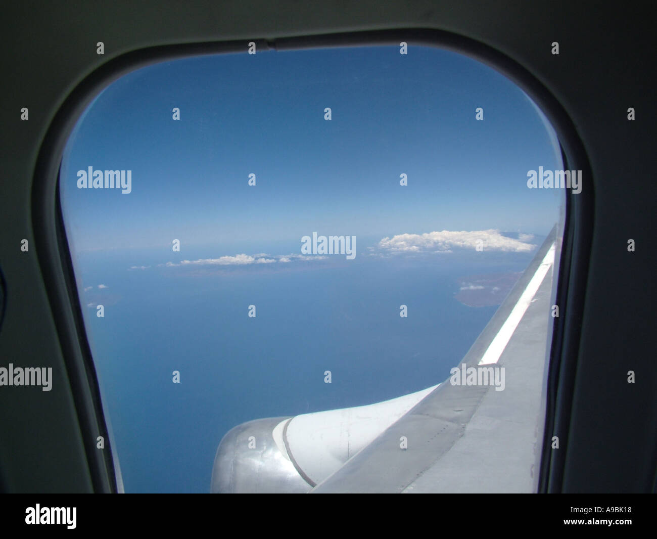Flying from maui hi-res stock photography and images - Alamy
