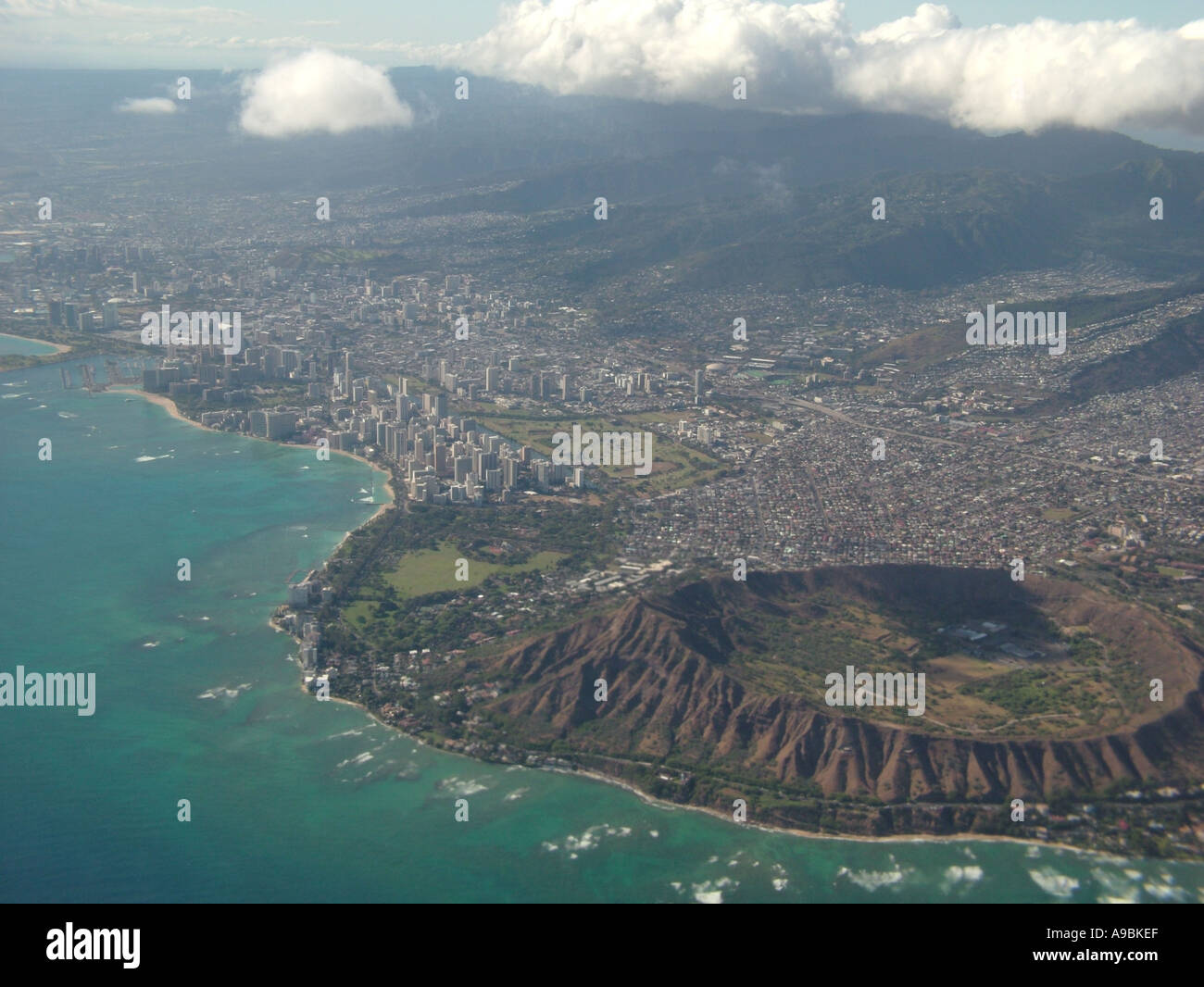 Hawai oahu honolulu diamond head hi-res stock photography and images ...