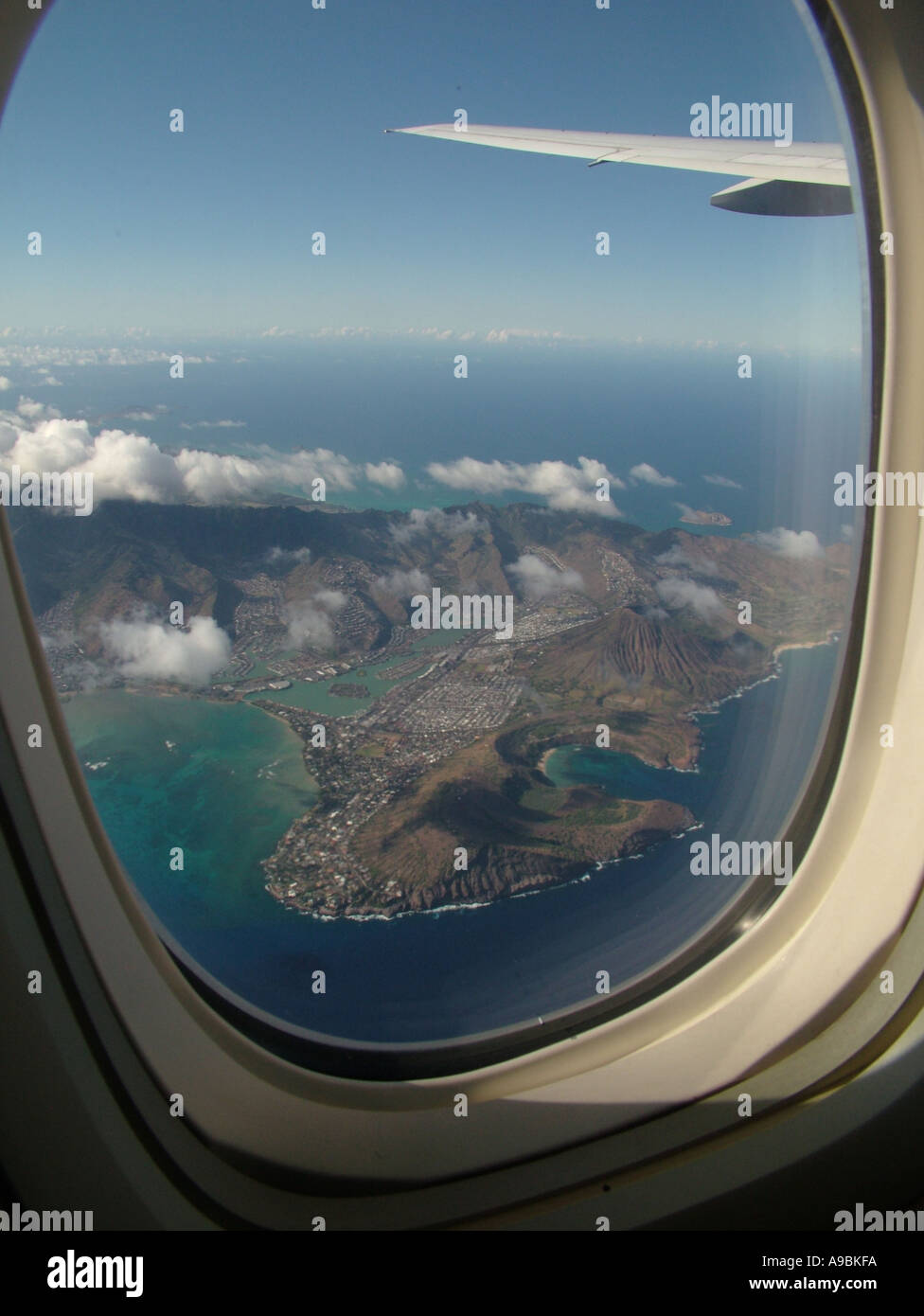 Oahu island from the plane hi-res stock photography and images - Alamy