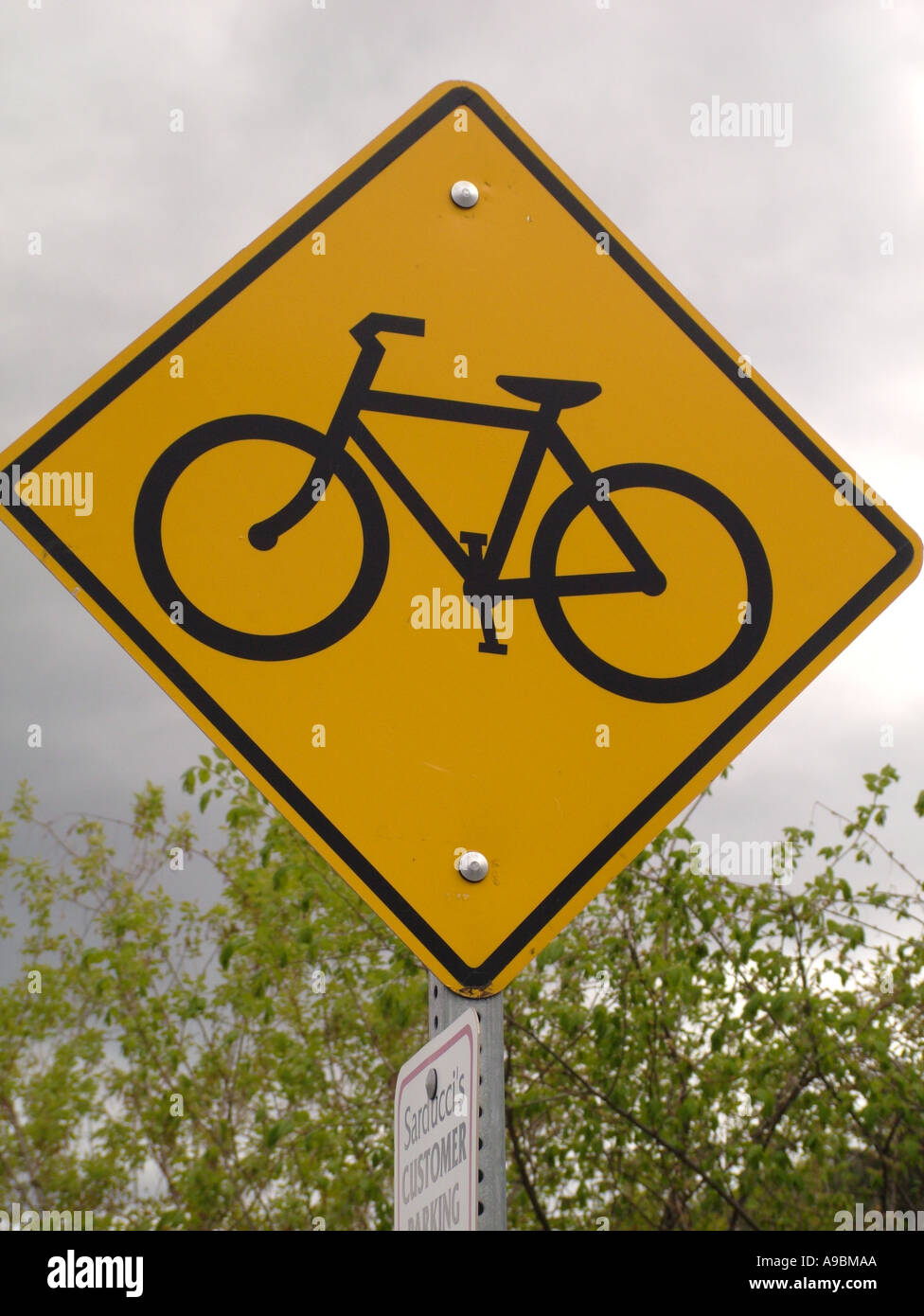 AJD42623, road sign, Bike Route sign Stock Photo - Alamy