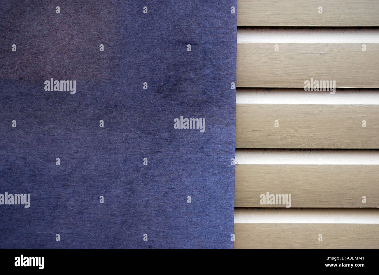 Wood pattern of beach hut exterior Stock Photo - Alamy