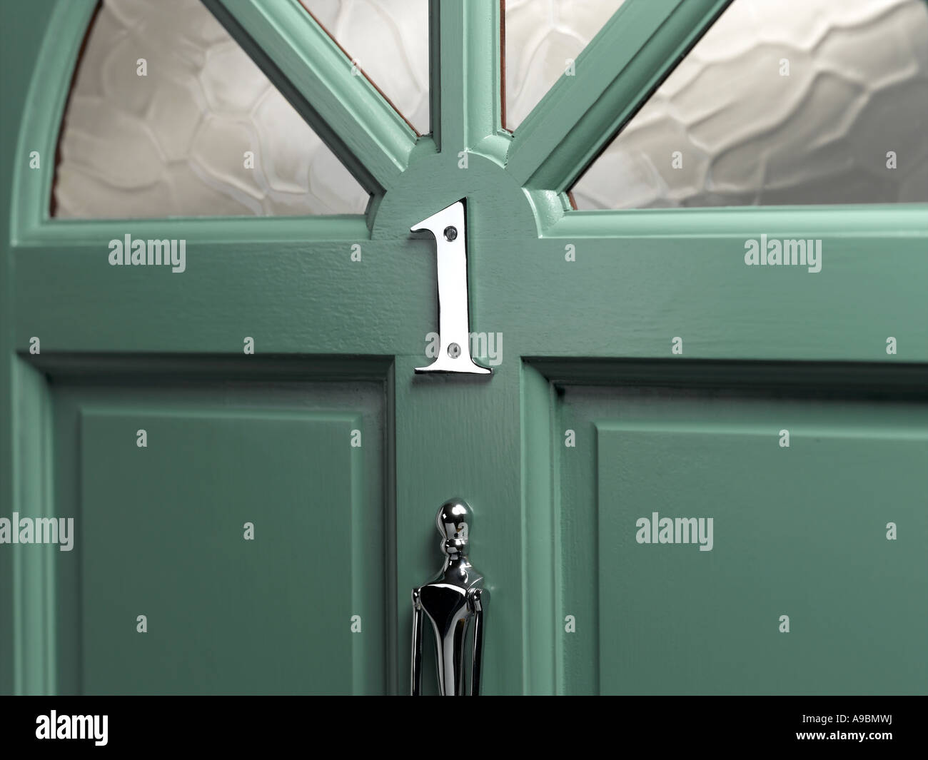Front door number 1 hi-res stock photography and images - Alamy