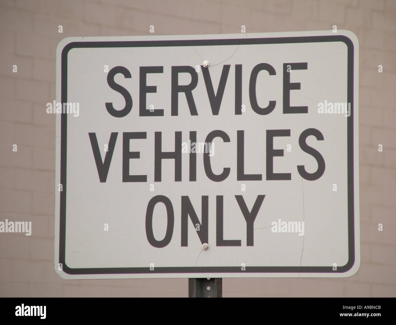 Only service hi-res stock photography and images - Alamy