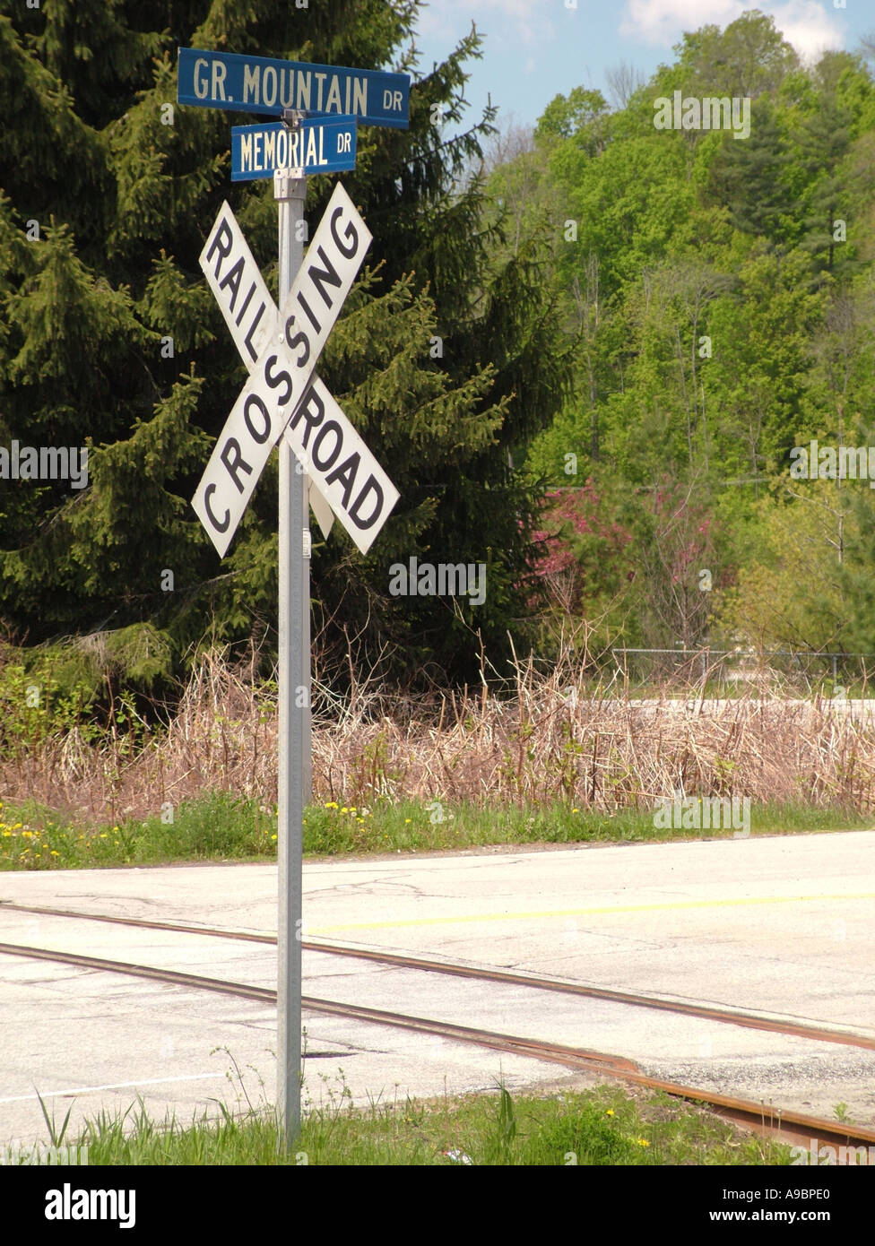 AJD42744, road sign, Railroad Crossing sign, train track Stock Photo ...