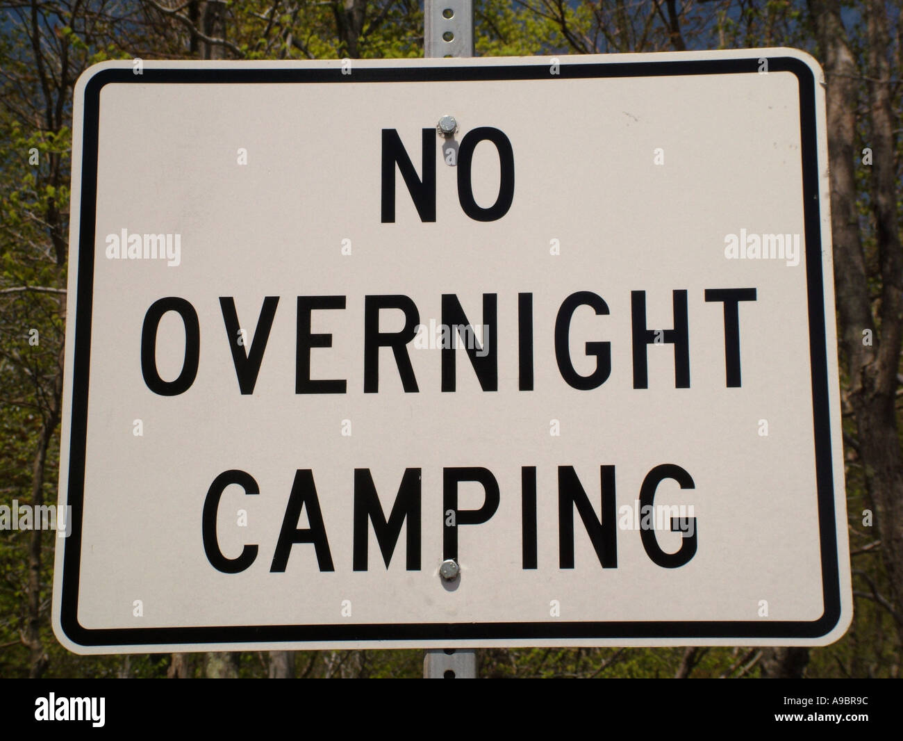 Overnight parking restrictions hi-res stock photography and images - Alamy