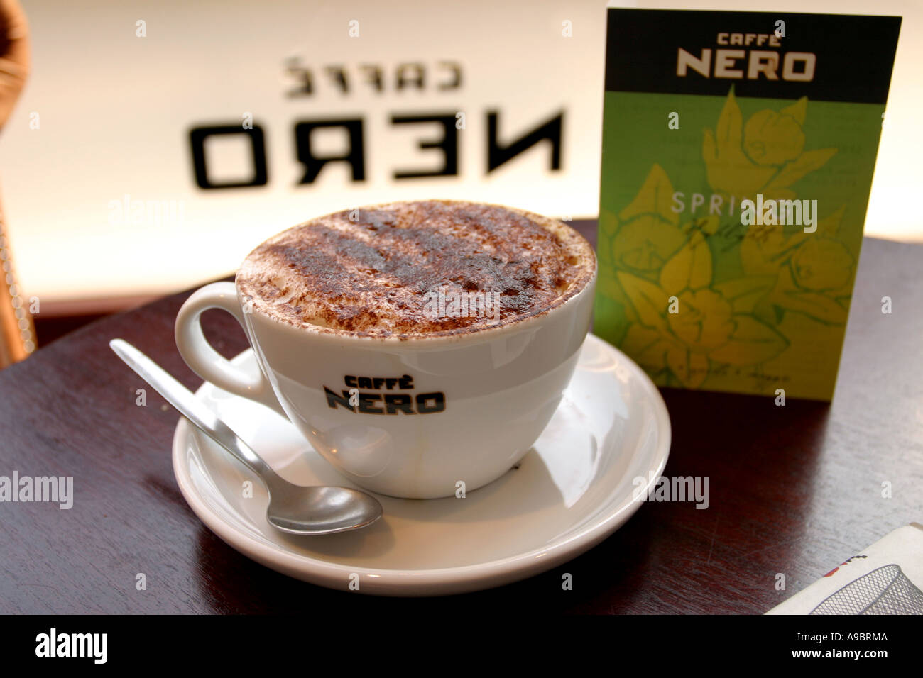 cappuccino, Cafe Nero Stock Photo - Alamy