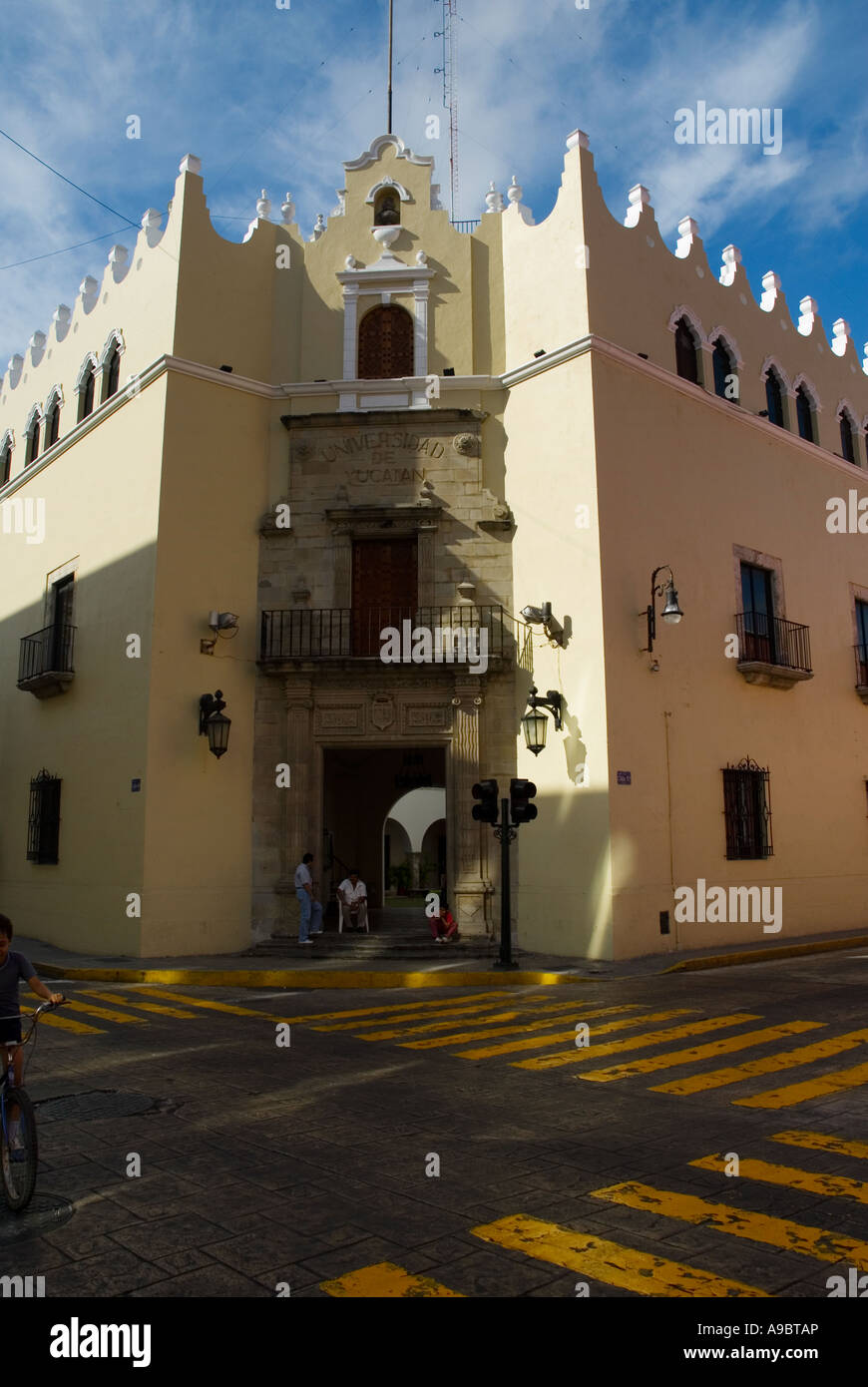 Yucatan university hi-res stock photography and images - Alamy