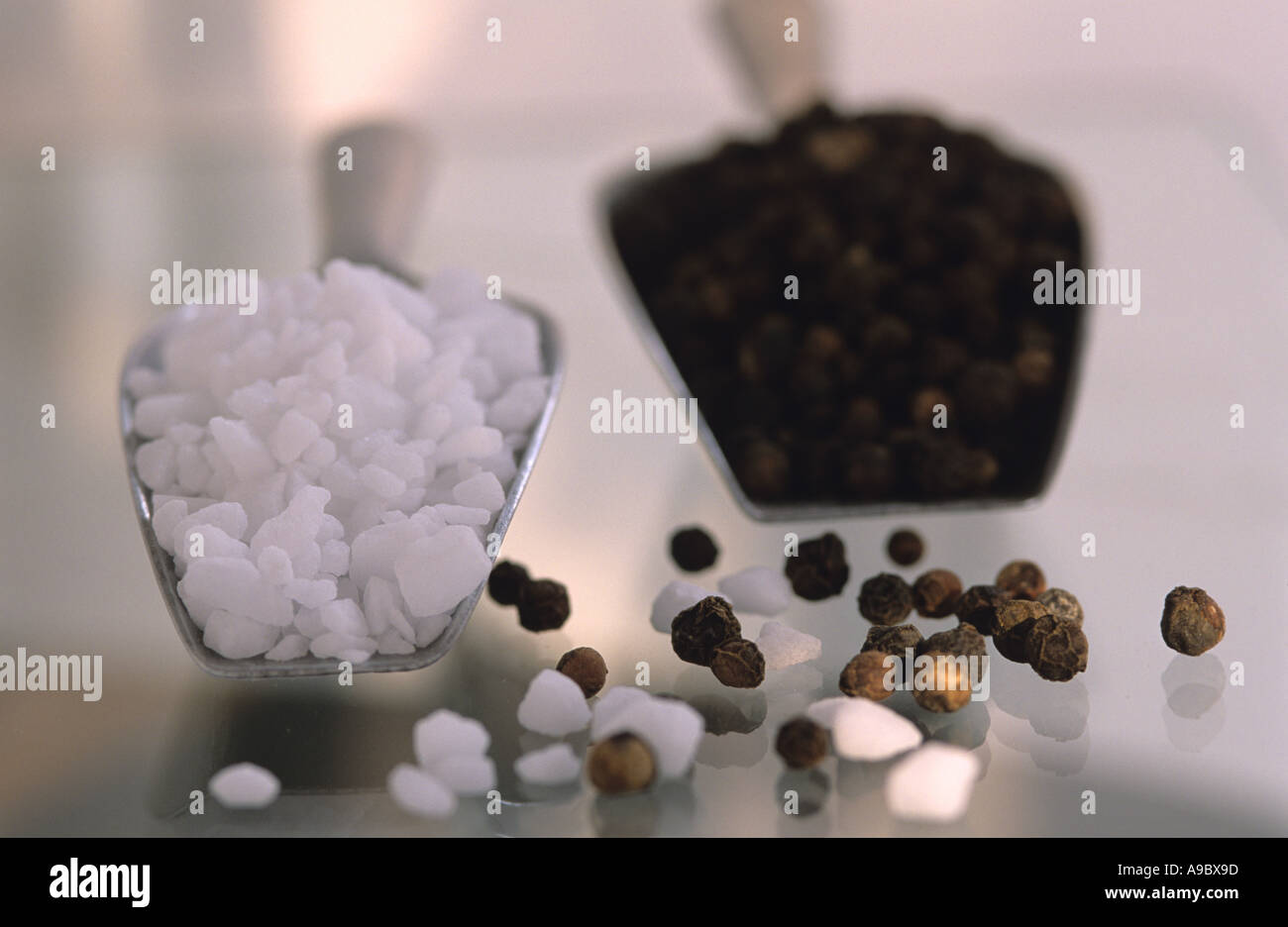 Pepper and rock salt, close-up Stock Photo - Alamy