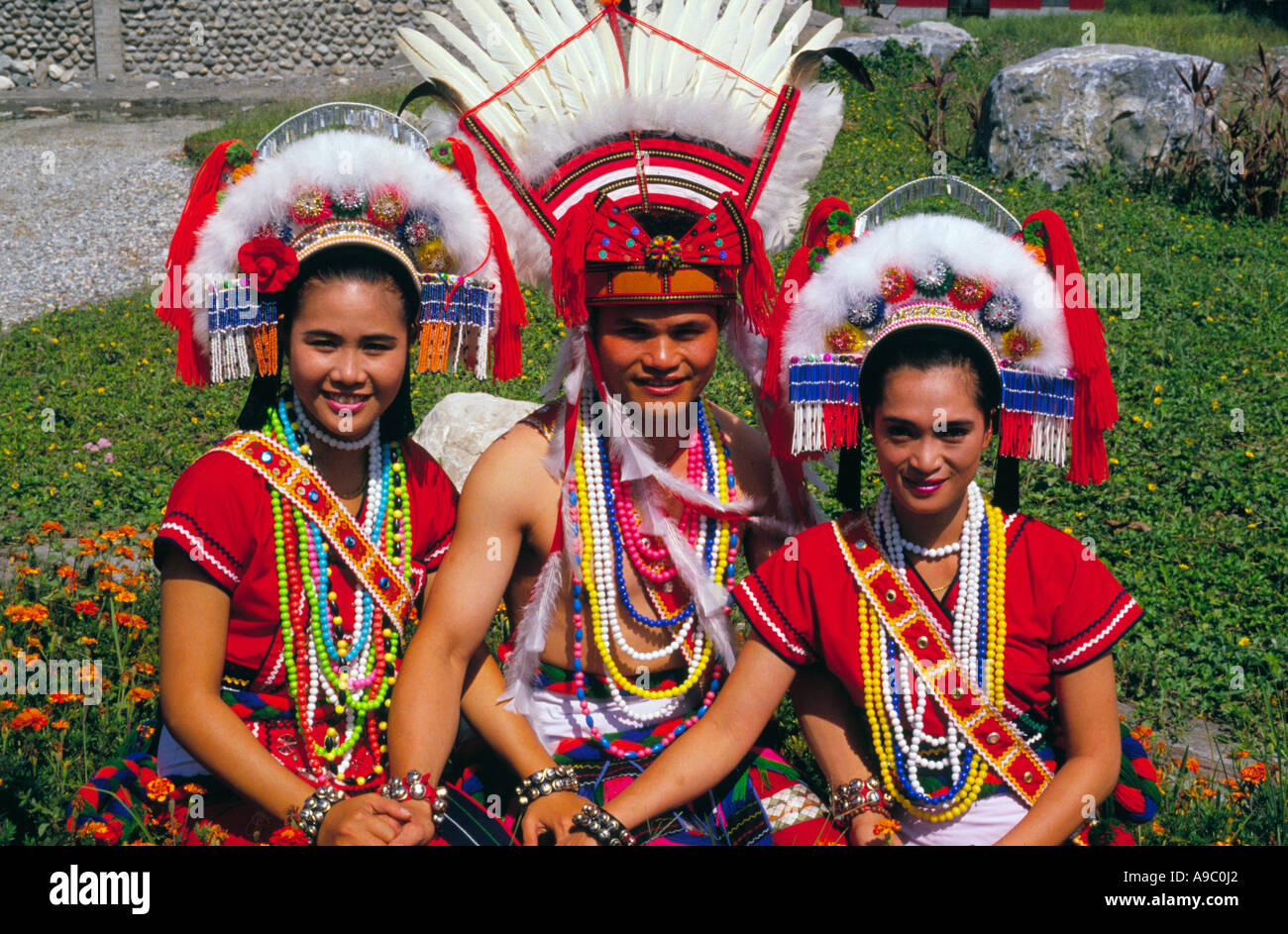 Dancers of Ali Shan tribe in Hwalien Taiwan Stock Photo - Alamy
