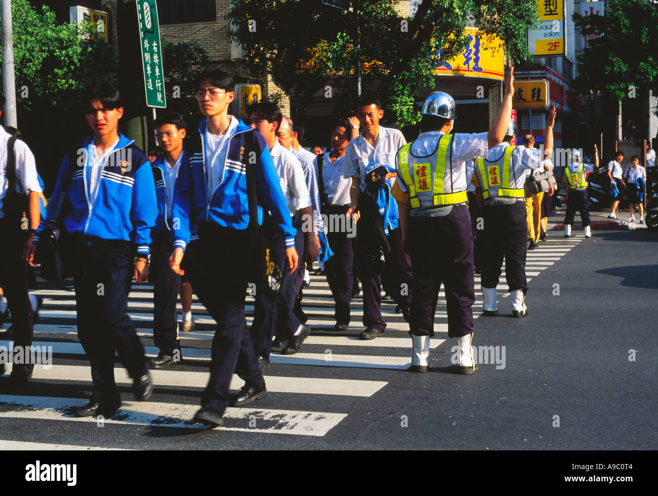 Polite police hi-res stock photography and images - Alamy