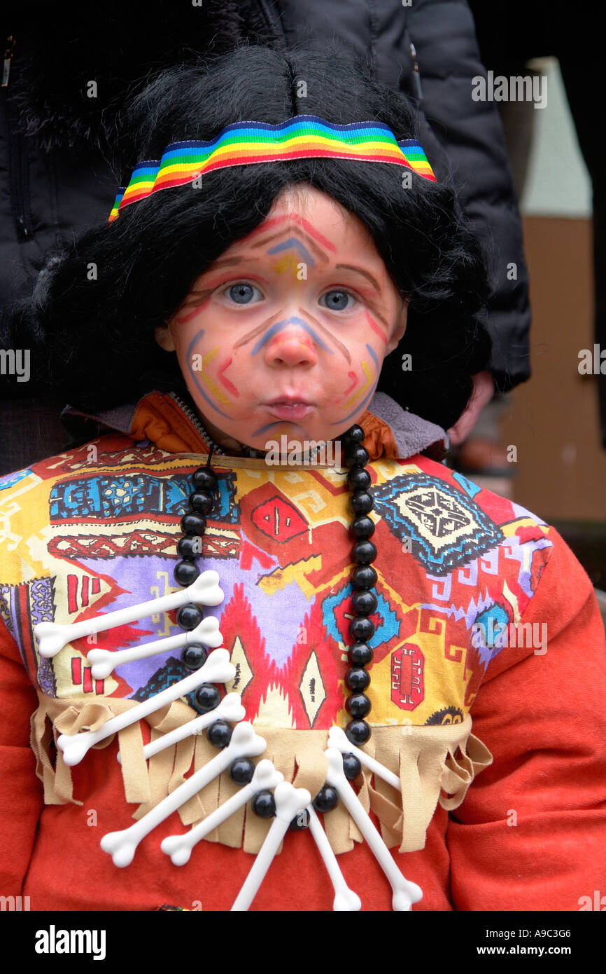 Red indian carnival girl in hi-res stock photography and images - Alamy