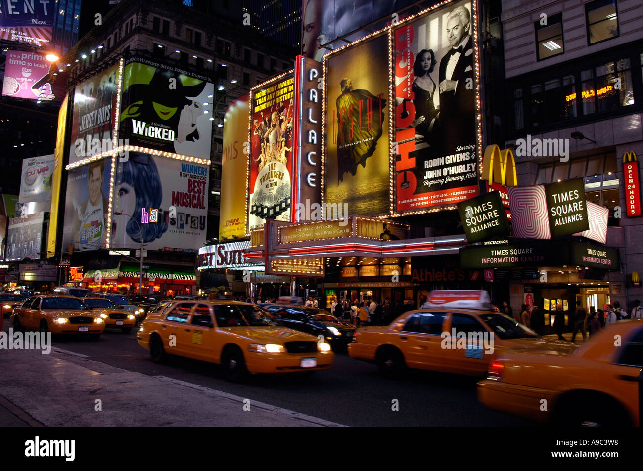 Times square billboard producers hi-res stock photography and images ...