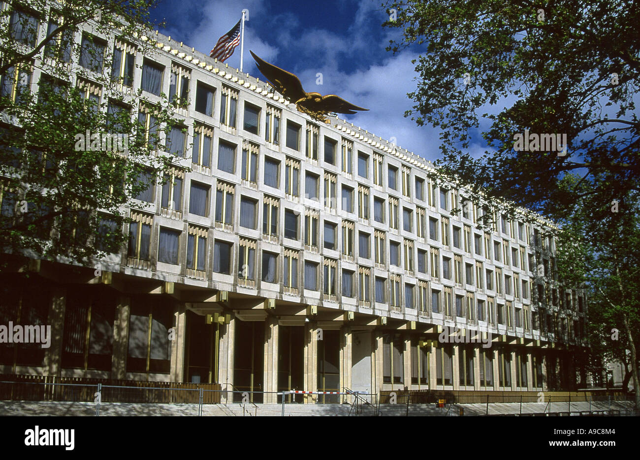 US Embassy, London, UK Stock Photo - Alamy