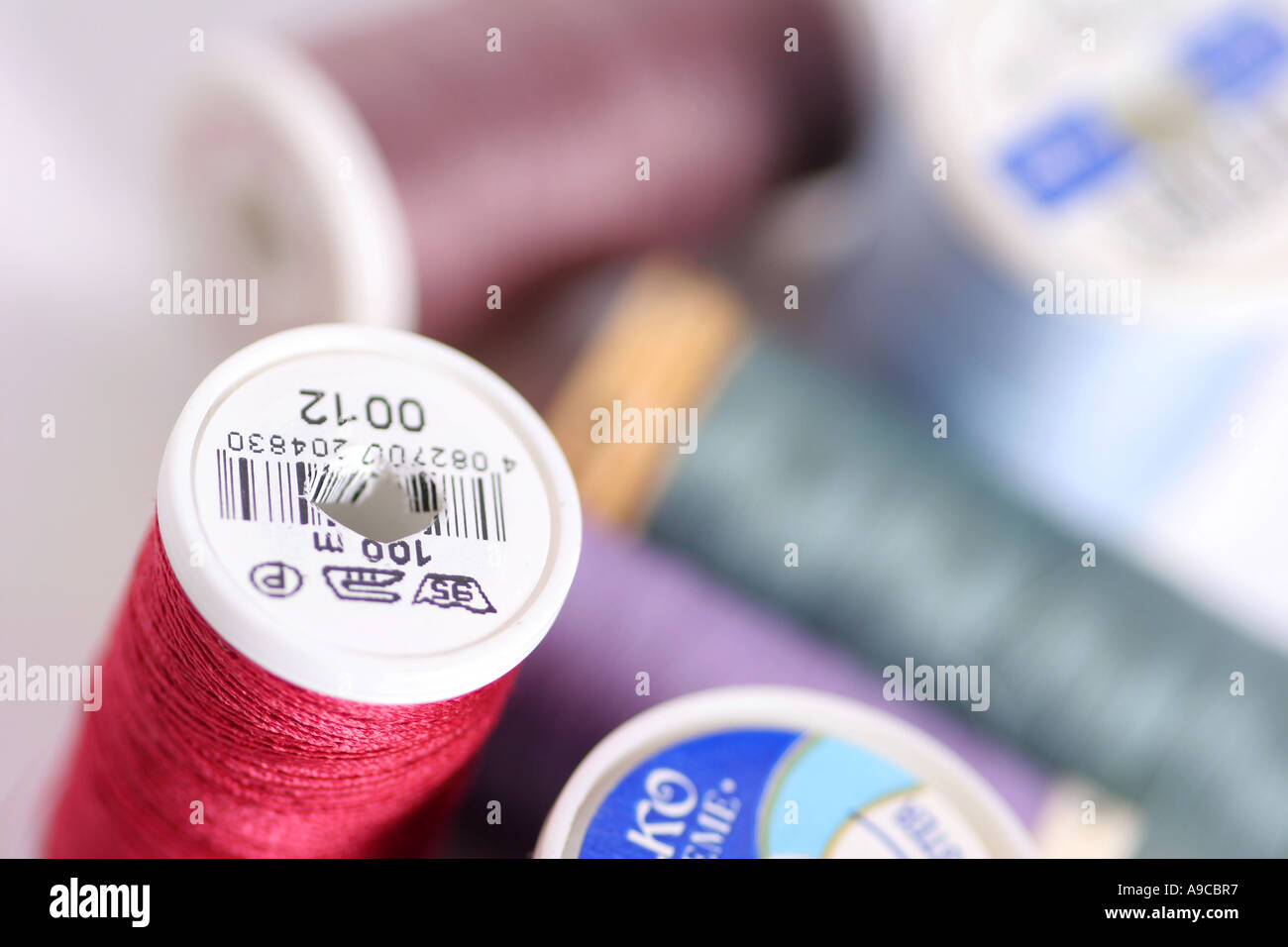 Cotton reels hi-res stock photography and images - Alamy