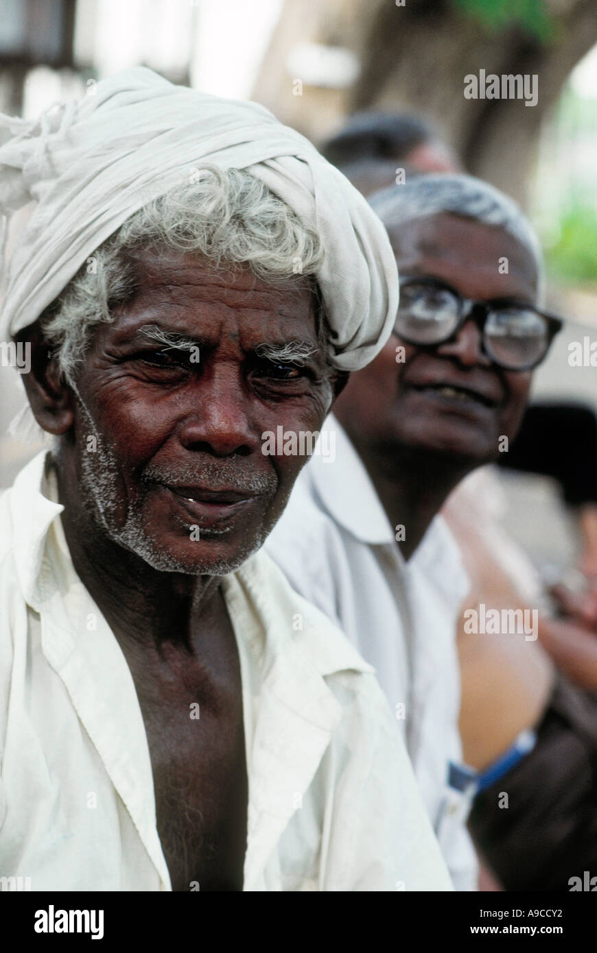 Malaysian old man hi-res stock photography and images - Alamy