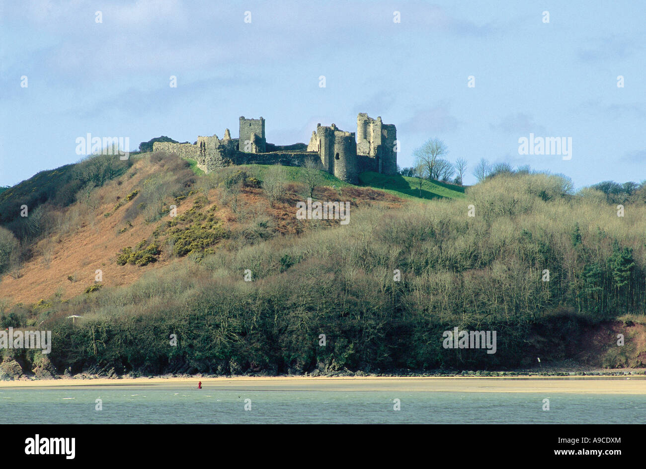 Llansteffan Castle and Beach from Ferryside Stock Photo - Alamy